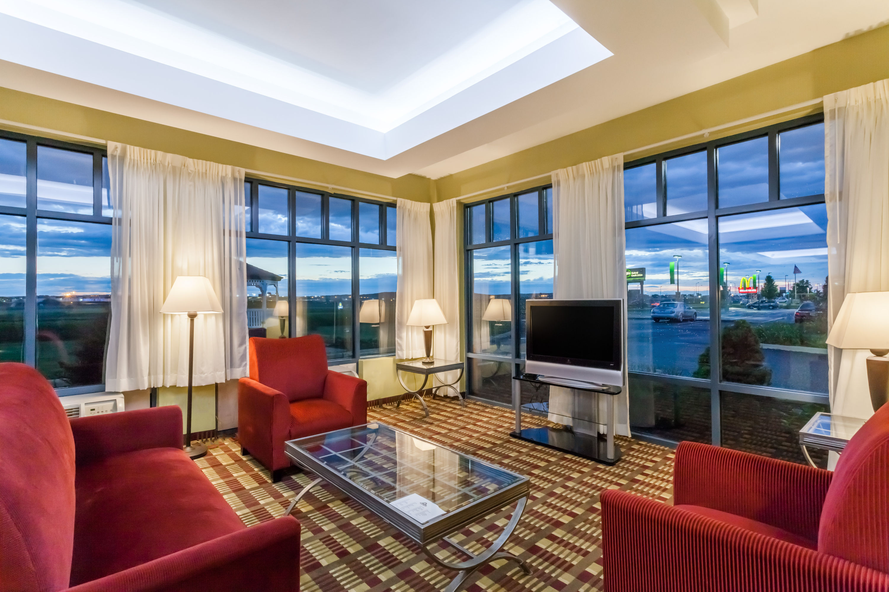 Days Inn by Wyndham Windsor Locks / Bradley Intl Airport | Windsor ...