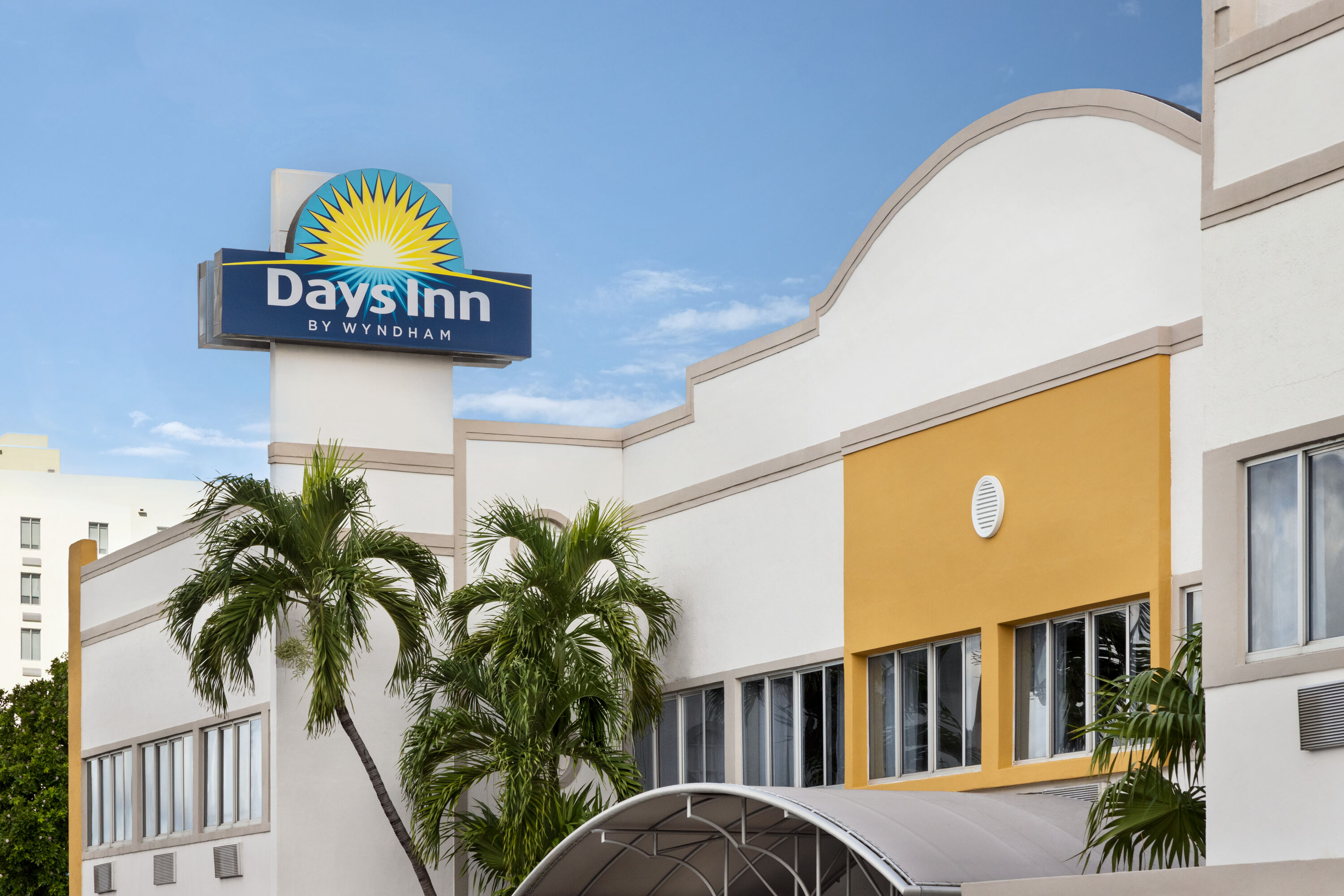Days Inn by Wyndham Miami Airport North | Miami, FL Hotels