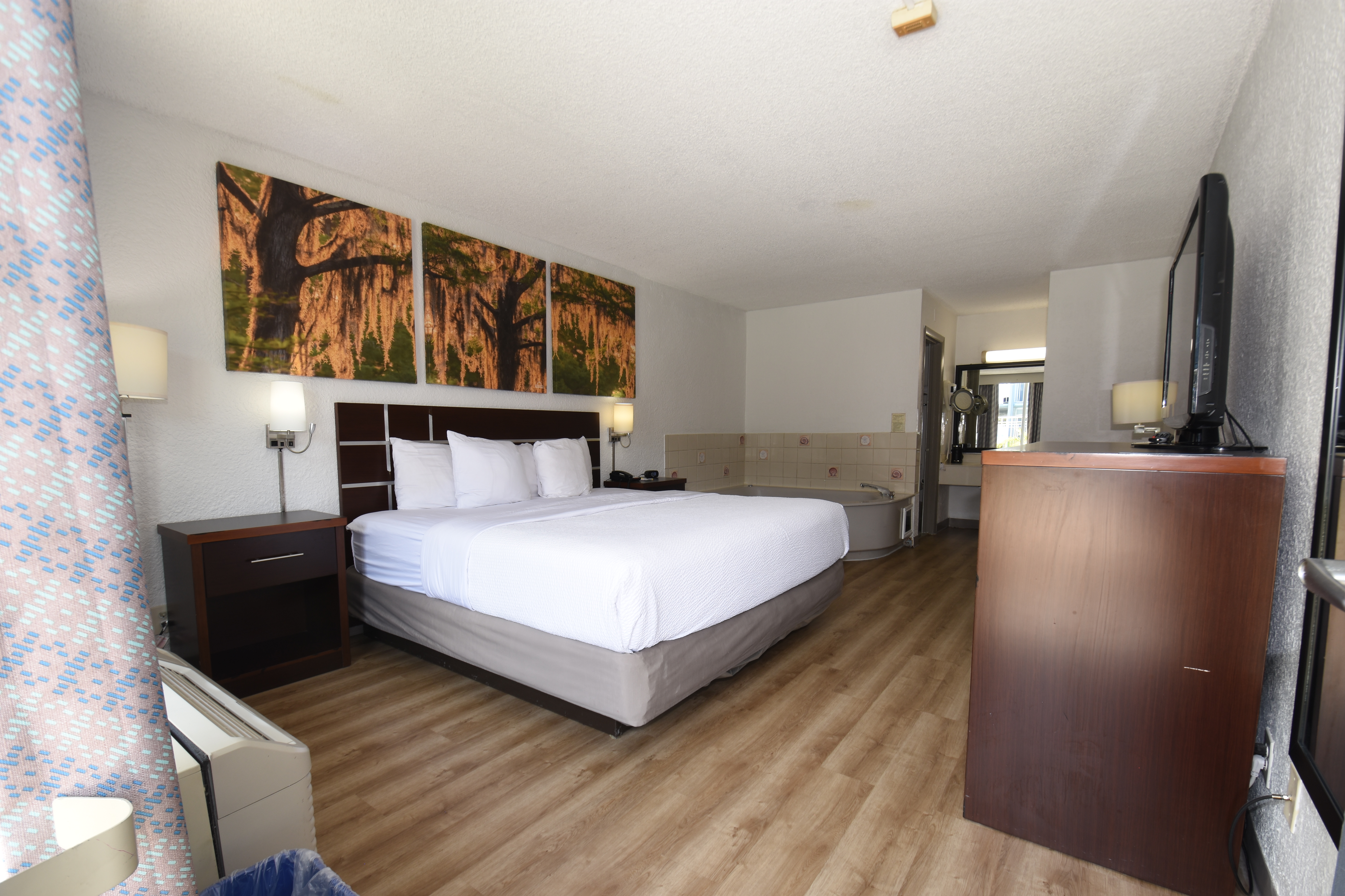 Days Inn by Wyndham Stuart | Stuart, FL Hotels