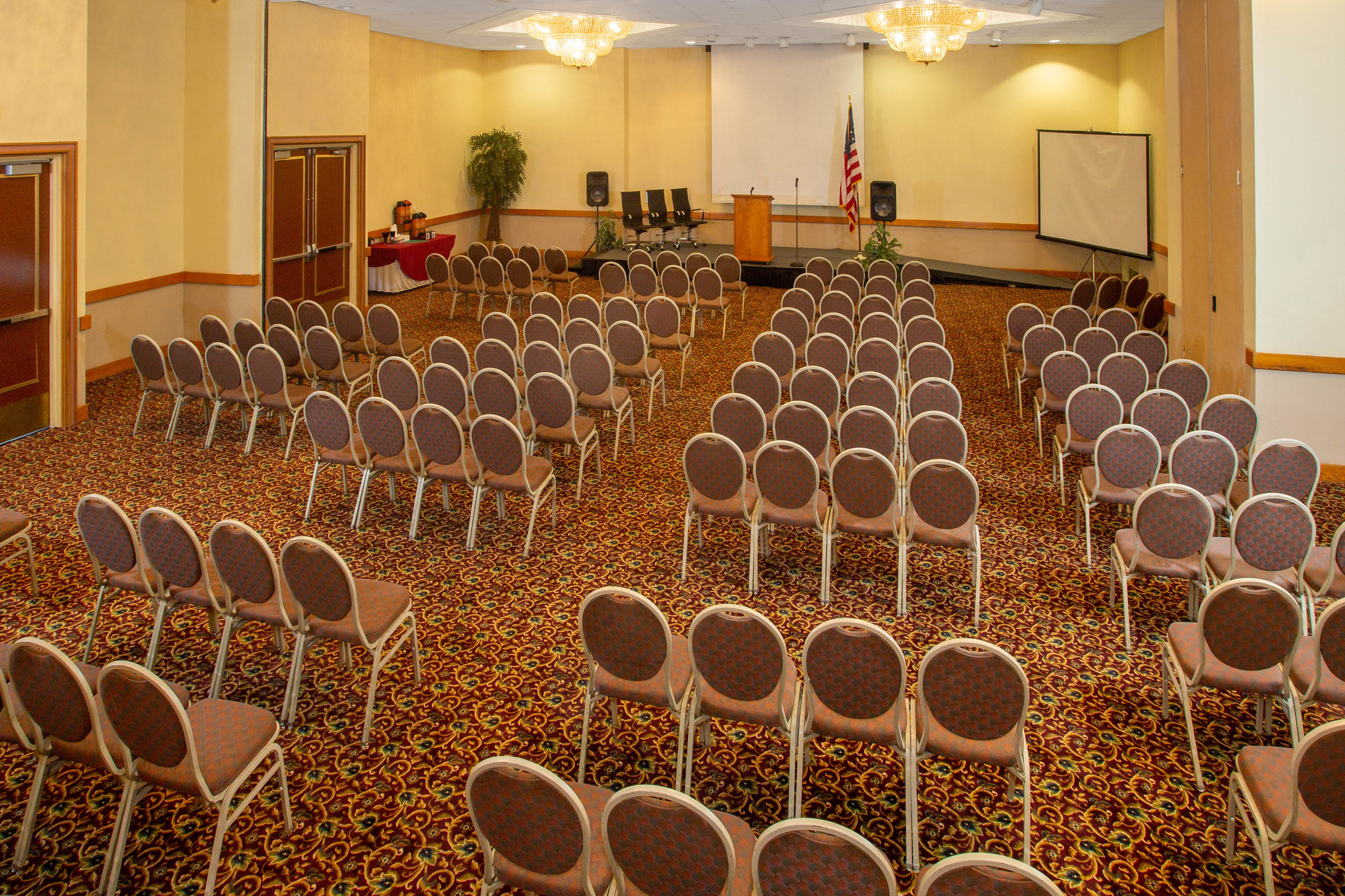 Days Inn And Suites By Wyndham Tallahassee Conf Center I 10 Tallahassee