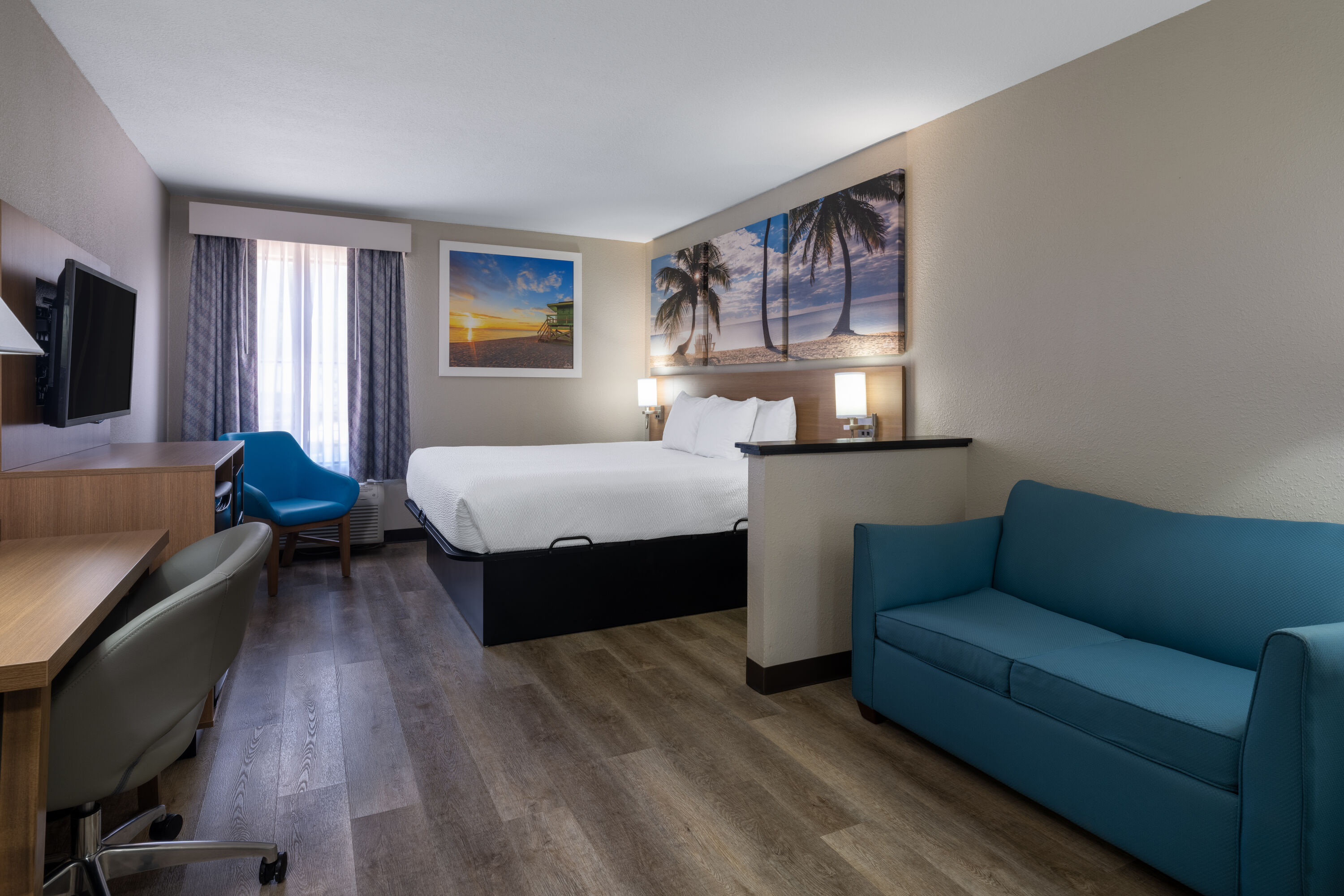 Days Inn & Suites by Wyndham Commerce | Commerce, GA Hotels