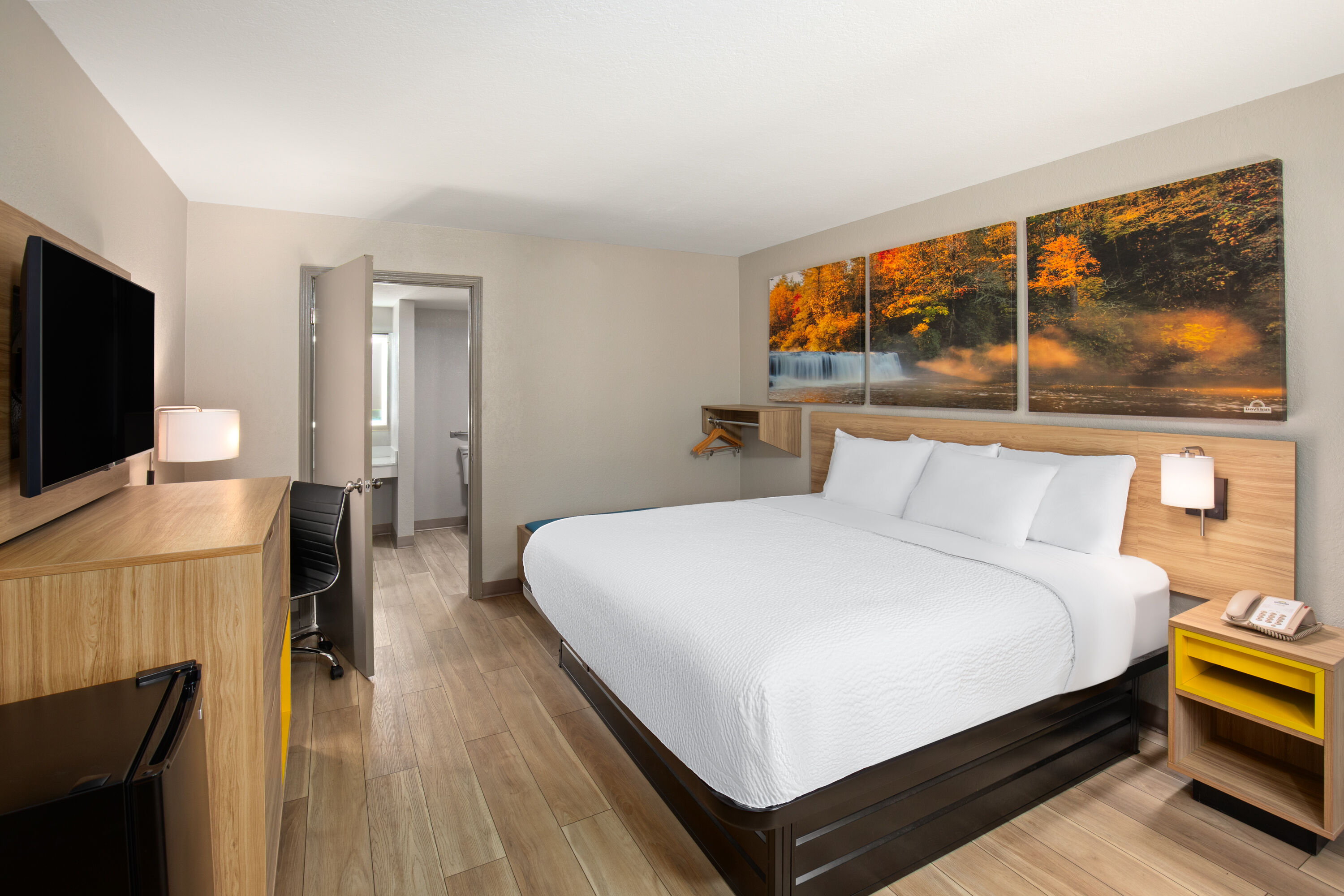 Days Inn by Wyndham Helen | Helen, GA Hotels
