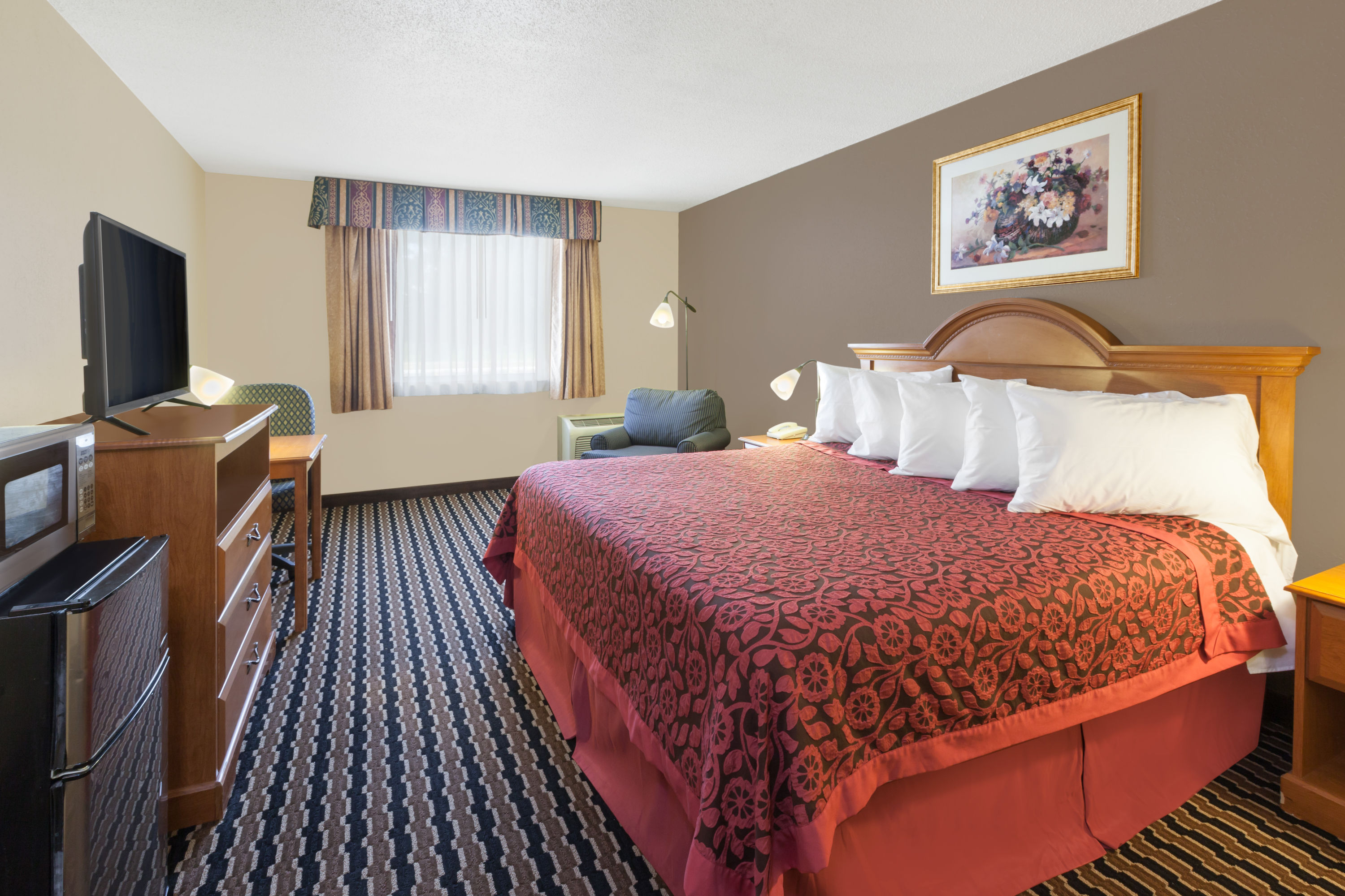 Days Inn by Wyndham Albion | Albion, MI Hotels