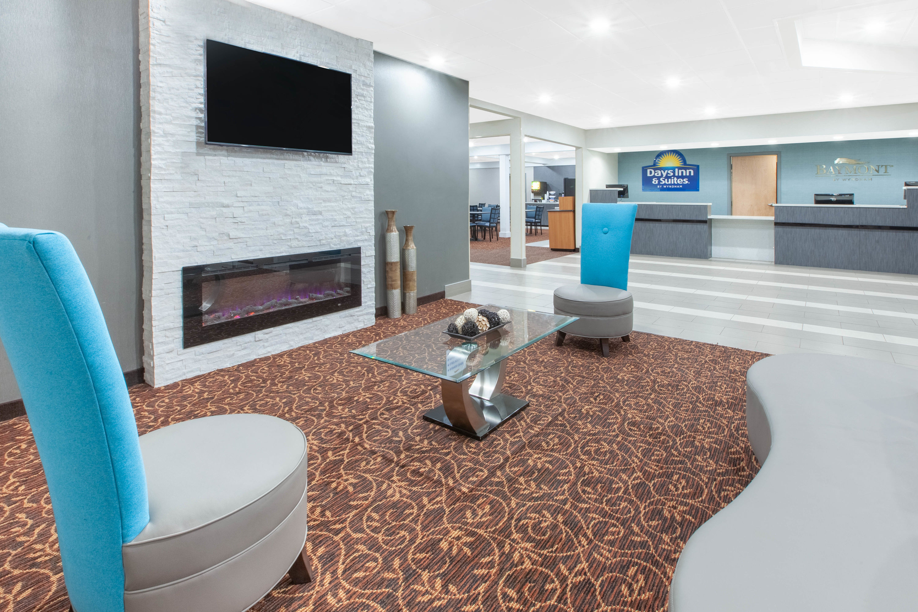 Days Inn & Suites by Wyndham Grand Rapids Near Downtown | Grand Rapids ...