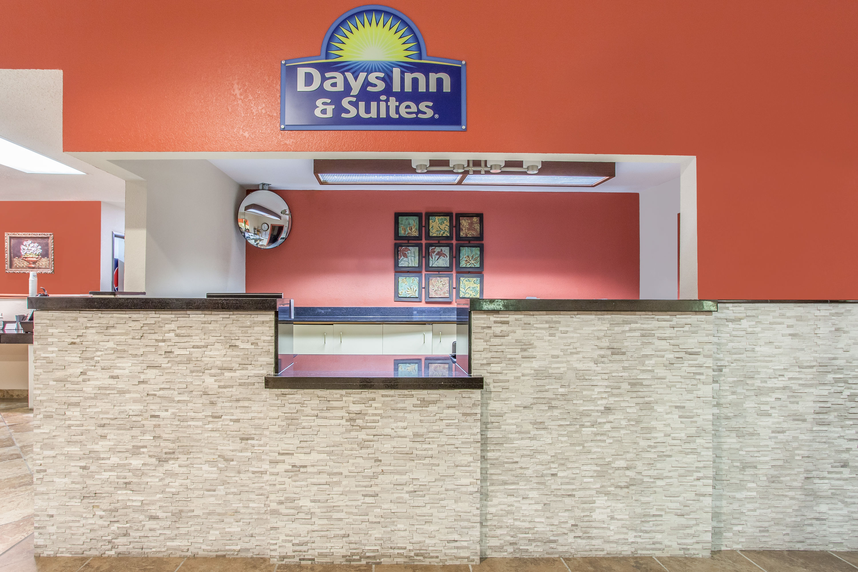 Days Inn & Suites by Wyndham Mt Pleasant | Mount Pleasant, MI Hotels