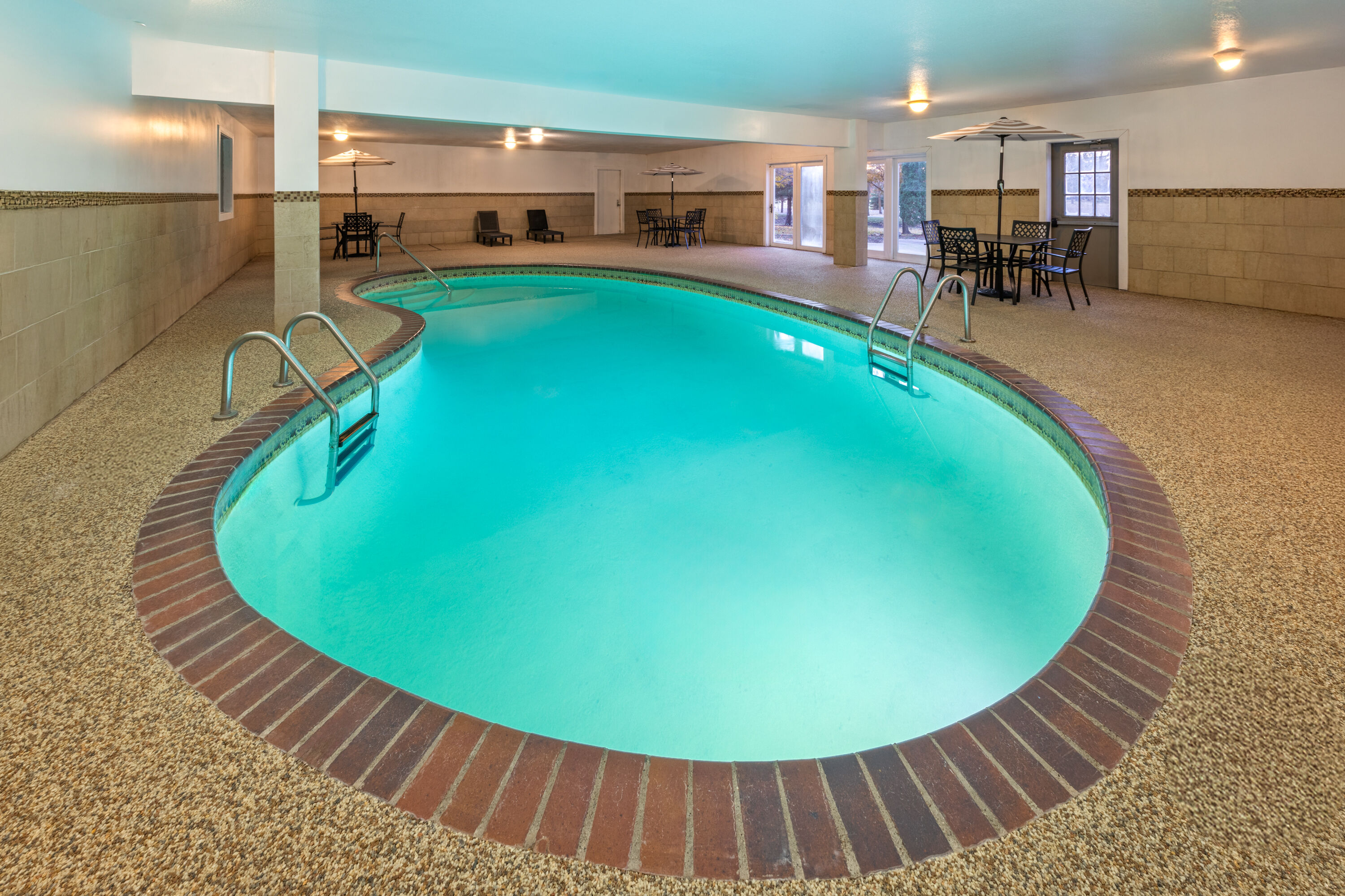 Days Inn by Wyndham Hutchinson | Hutchinson, MN Hotels