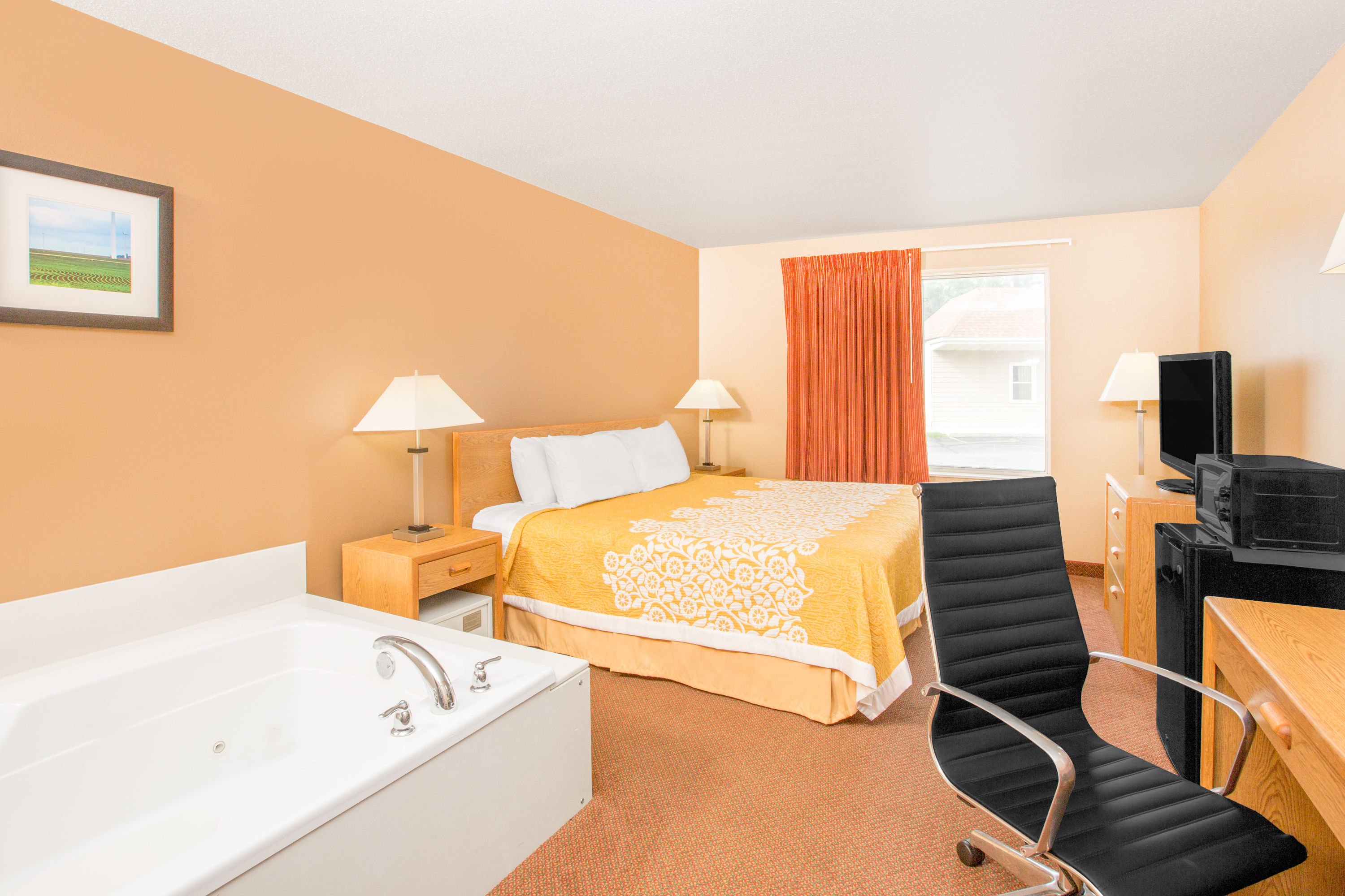 Days Inn by Wyndham Worthington | Worthington, MN Hotels