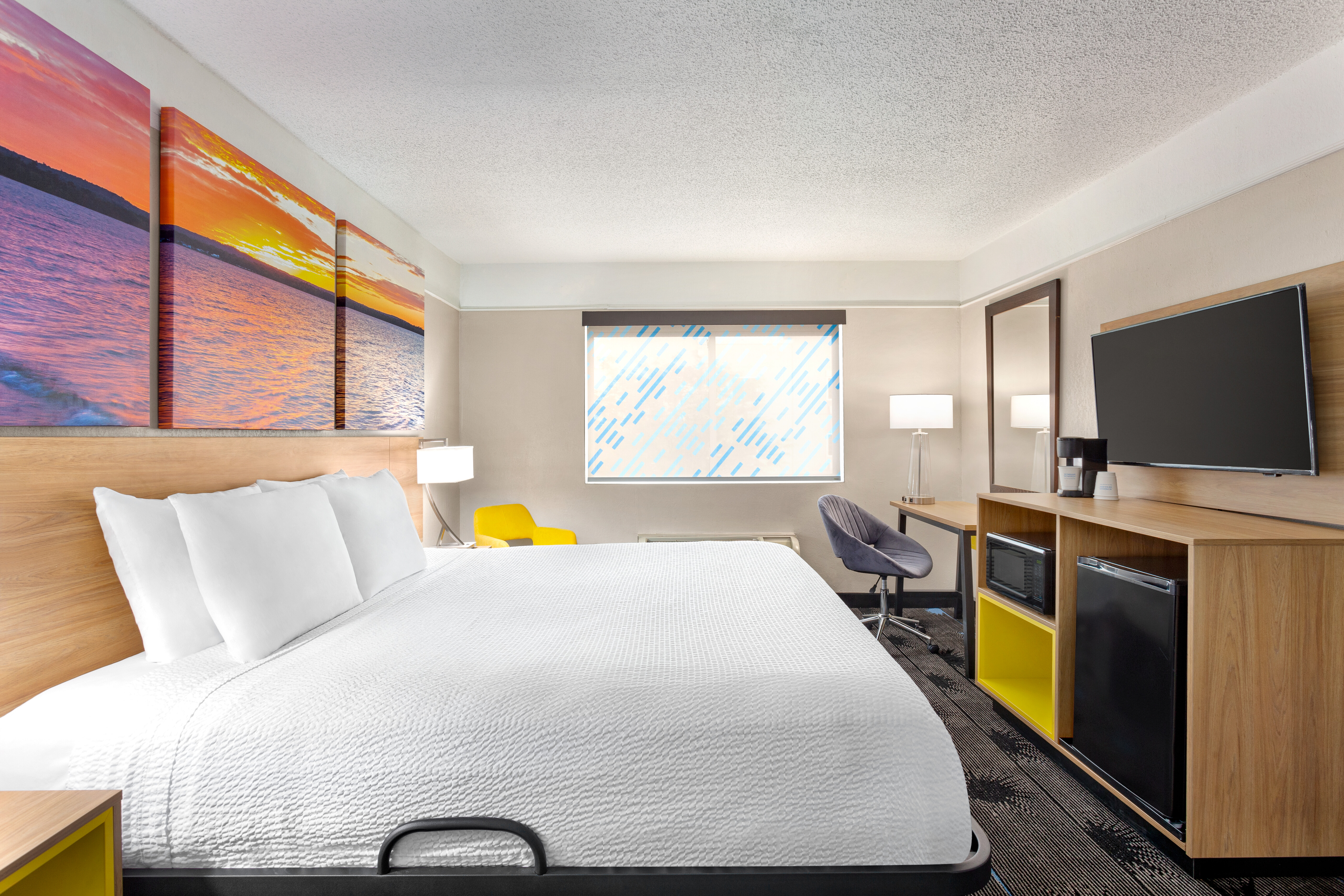 Days Inn by Wyndham Kansas City International Airport | Kansas City, MO ...