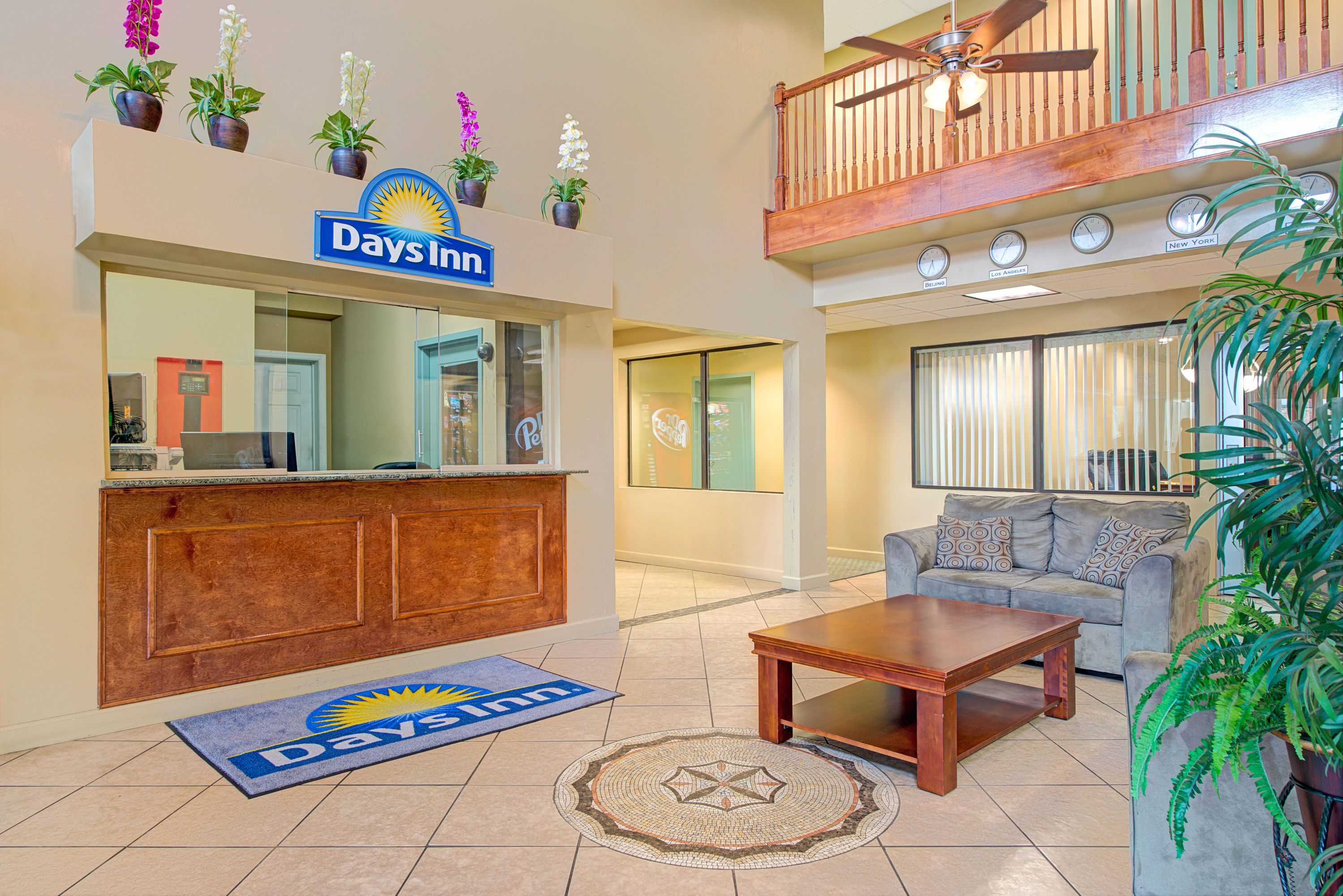 Days Inn by Wyndham Downtown St. Louis | Saint Louis, MO Hotels