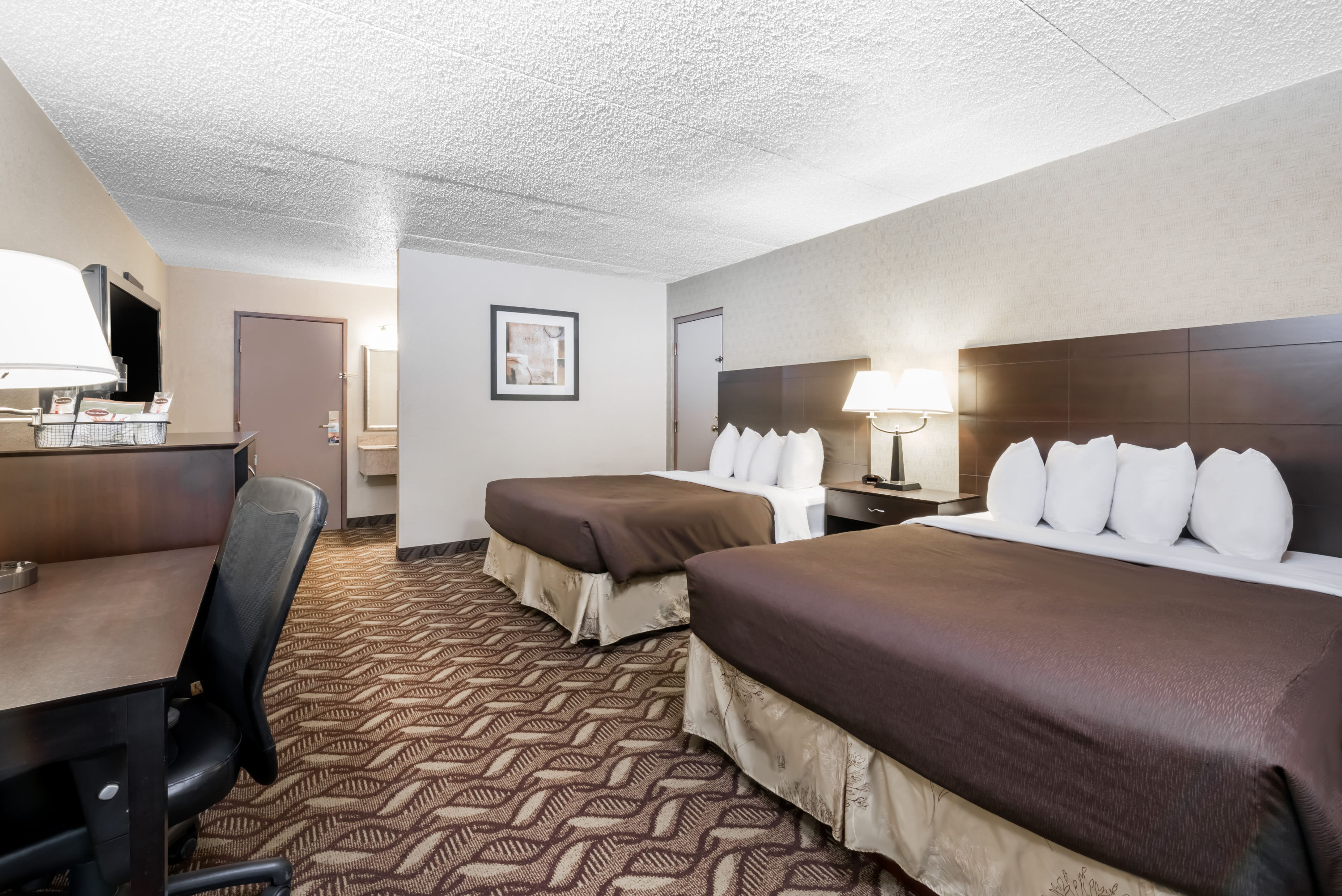 Days Inn by Wyndham Bismarck | Bismarck, ND Hotels