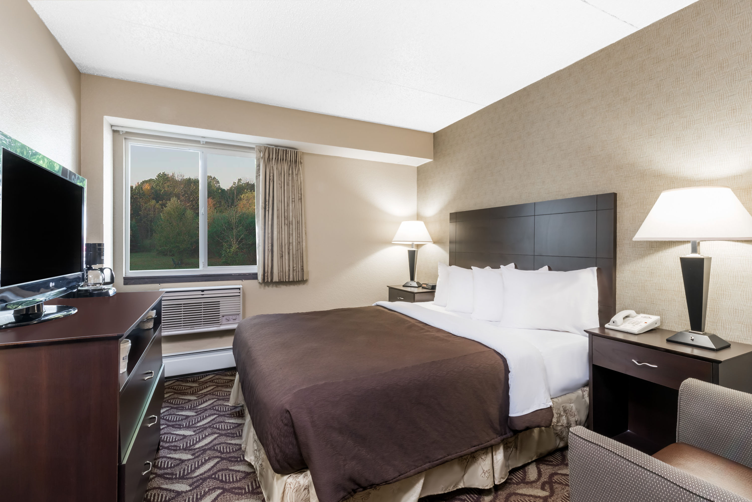 Days Inn by Wyndham Bismarck | Bismarck, ND Hotels