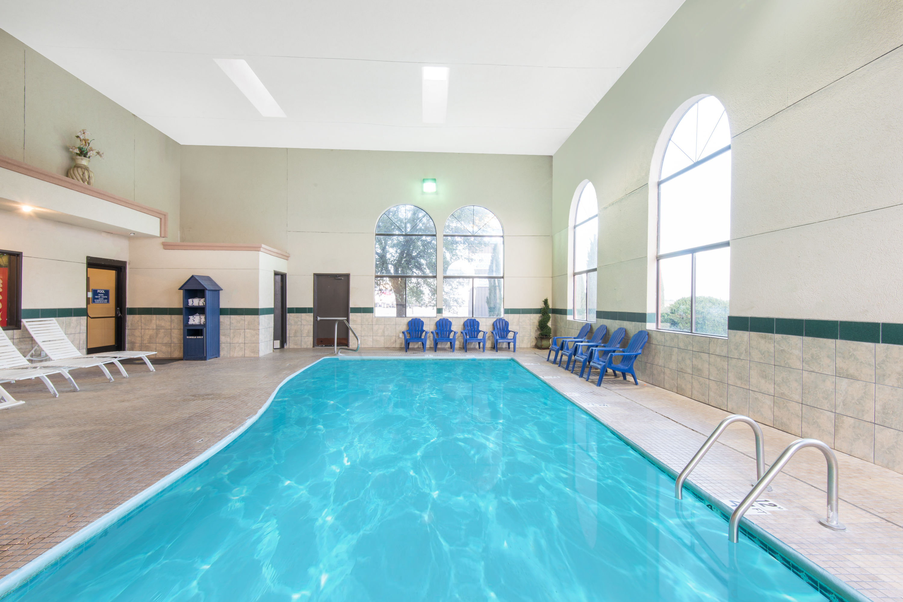 Days Inn by Wyndham Carlsbad | Carlsbad, NM Hotels