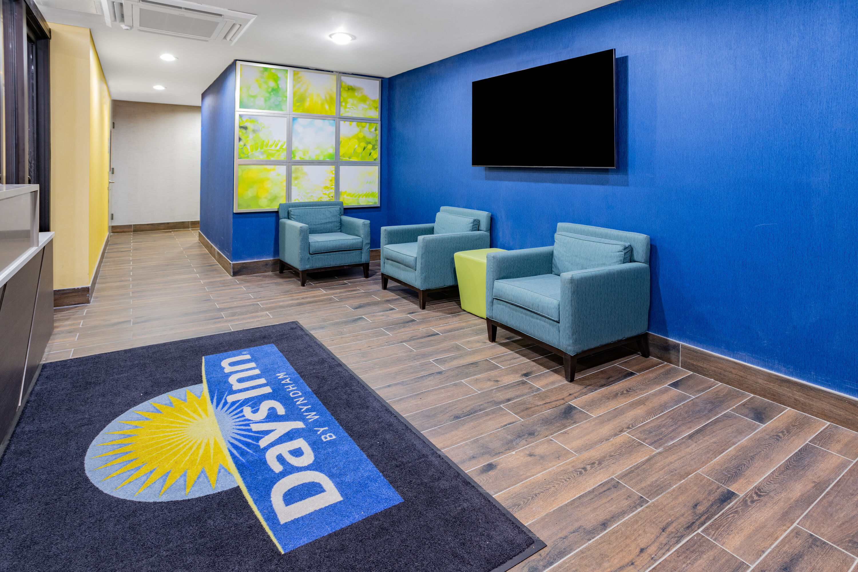 Days Inn by Wyndham Bronx NYC | Bronx, NY Hotels