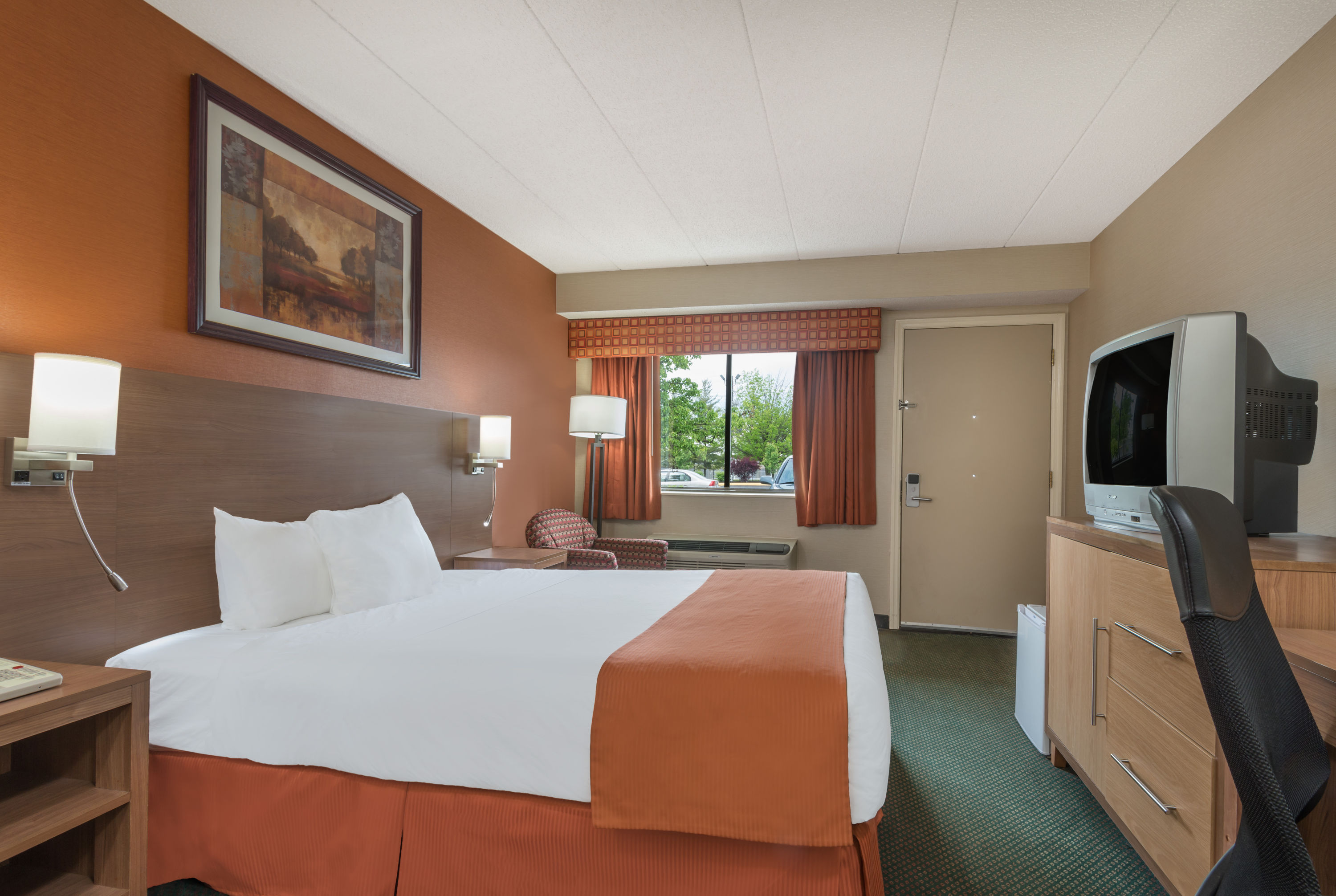 Days Inn by Wyndham Columbus Fairgrounds | Columbus, OH Hotels