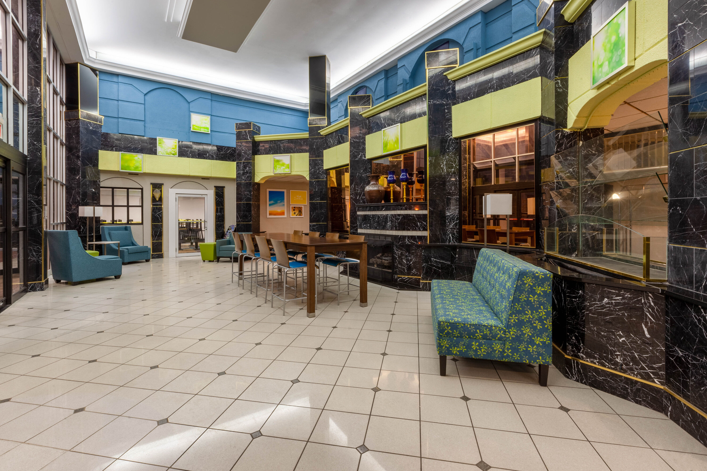 Days Inn by Wyndham Sandusky / Cedar Point | Sandusky, OH Hotels