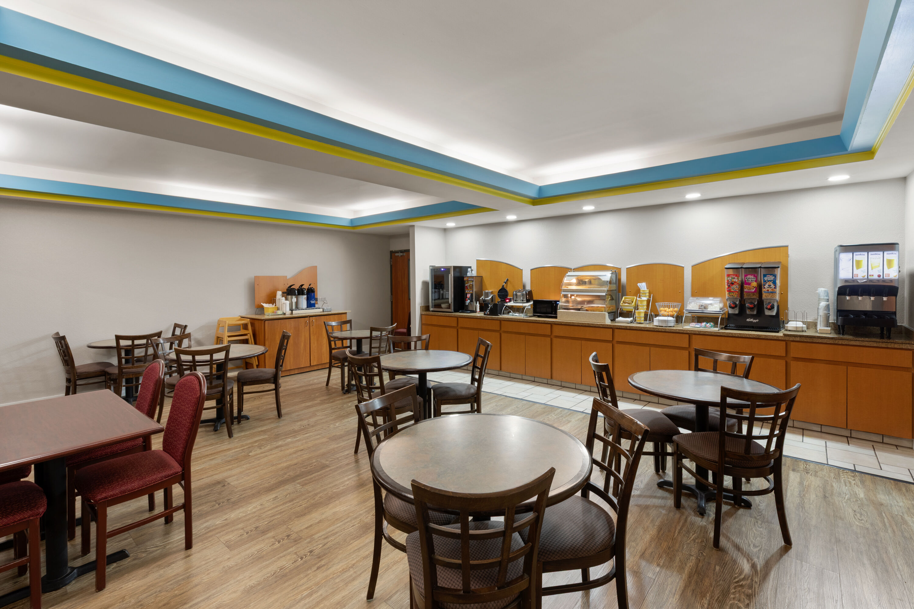 Days Inn by Wyndham Tulsa Central | Tulsa, OK Hotels