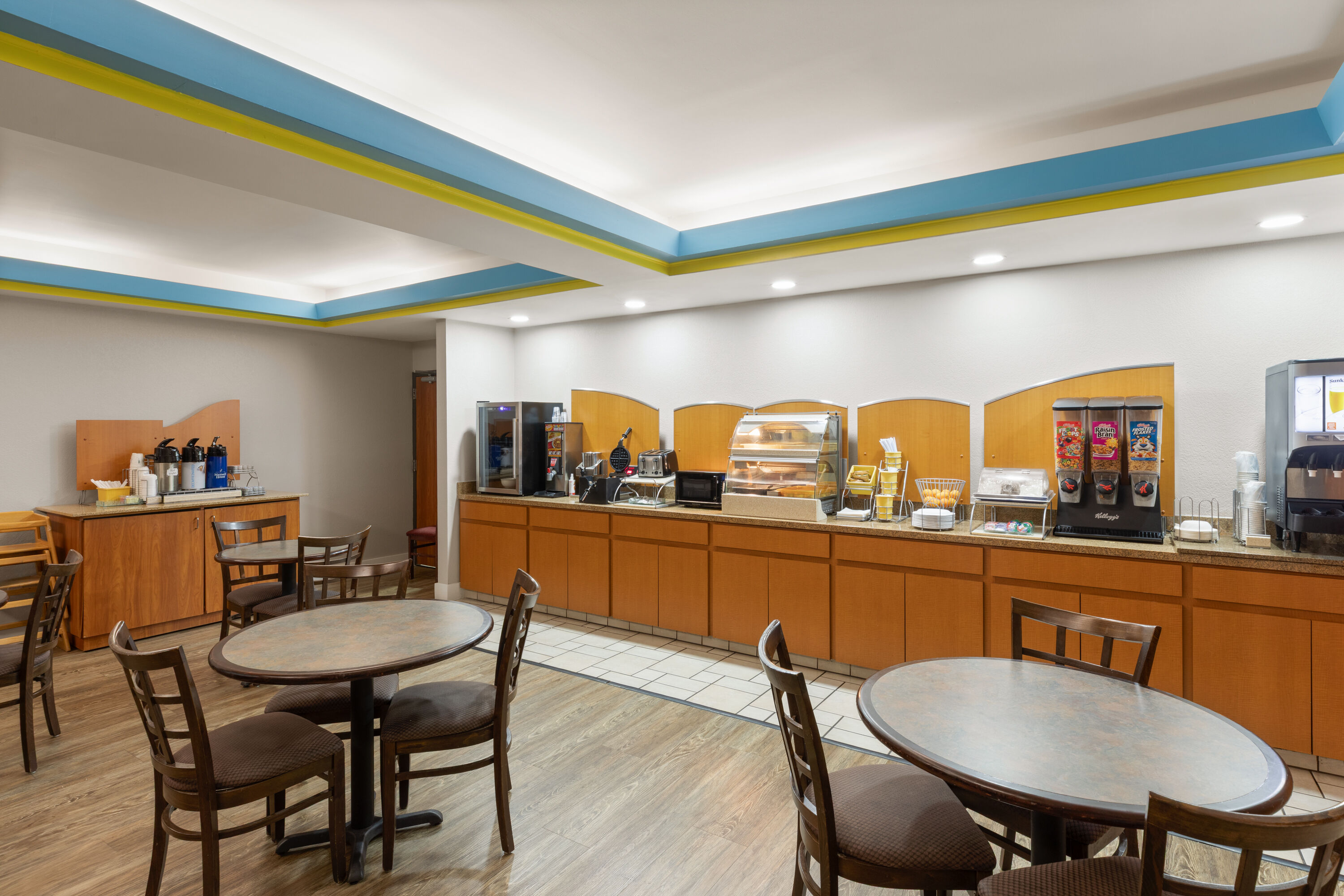 Days Inn by Wyndham Tulsa Central | Tulsa, OK Hotels