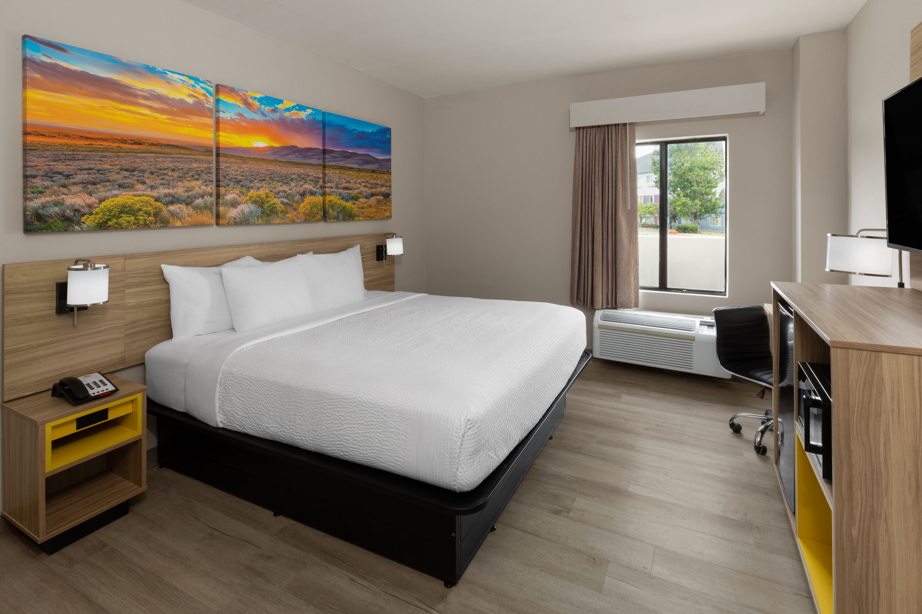 Days Inn by Wyndham Tulsa Central | Tulsa, OK Hotels