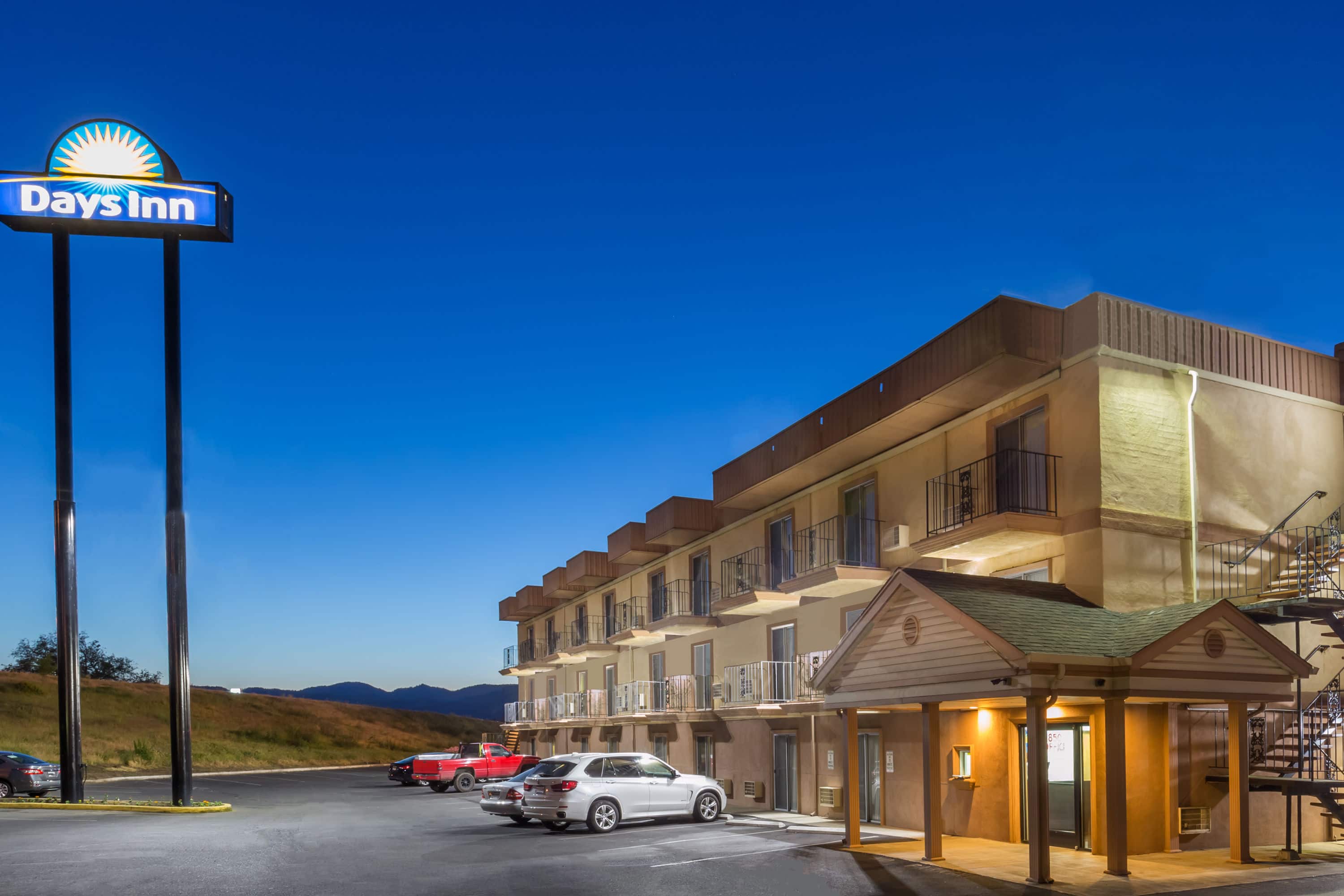 Days Inn by Wyndham Medford | Medford, OR Hotels