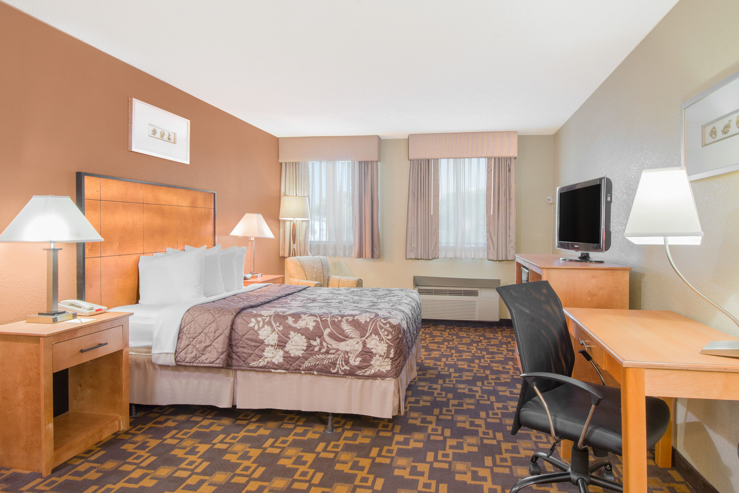 Days Inn by Wyndham Gettysburg | Gettysburg, PA Hotels