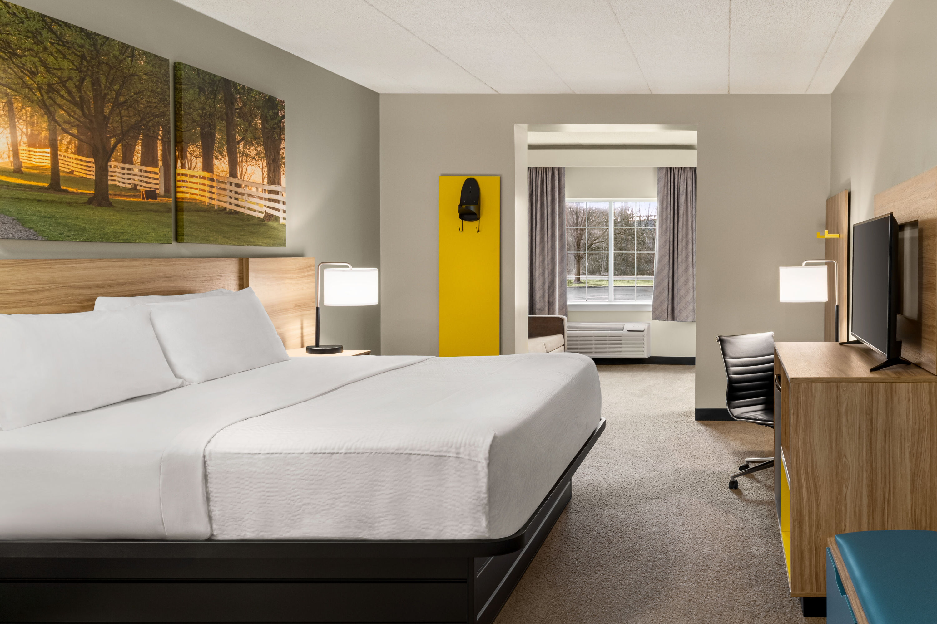 Days Inn & Suites by Wyndham Lancaster Amish Country | Lancaster, PA Hotels