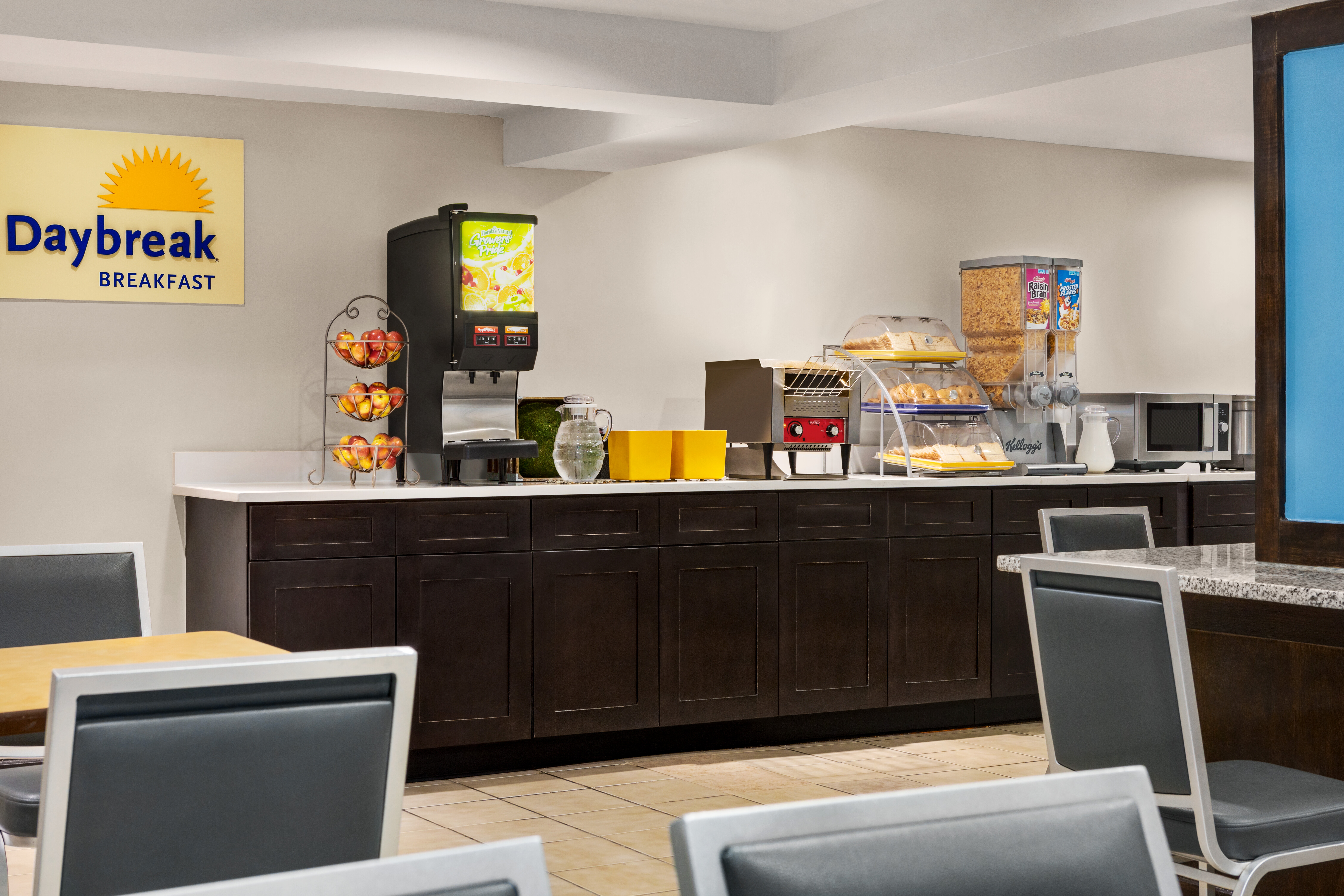 Days Inn by Wyndham Philadelphia Convention Center | Philadelphia, PA ...