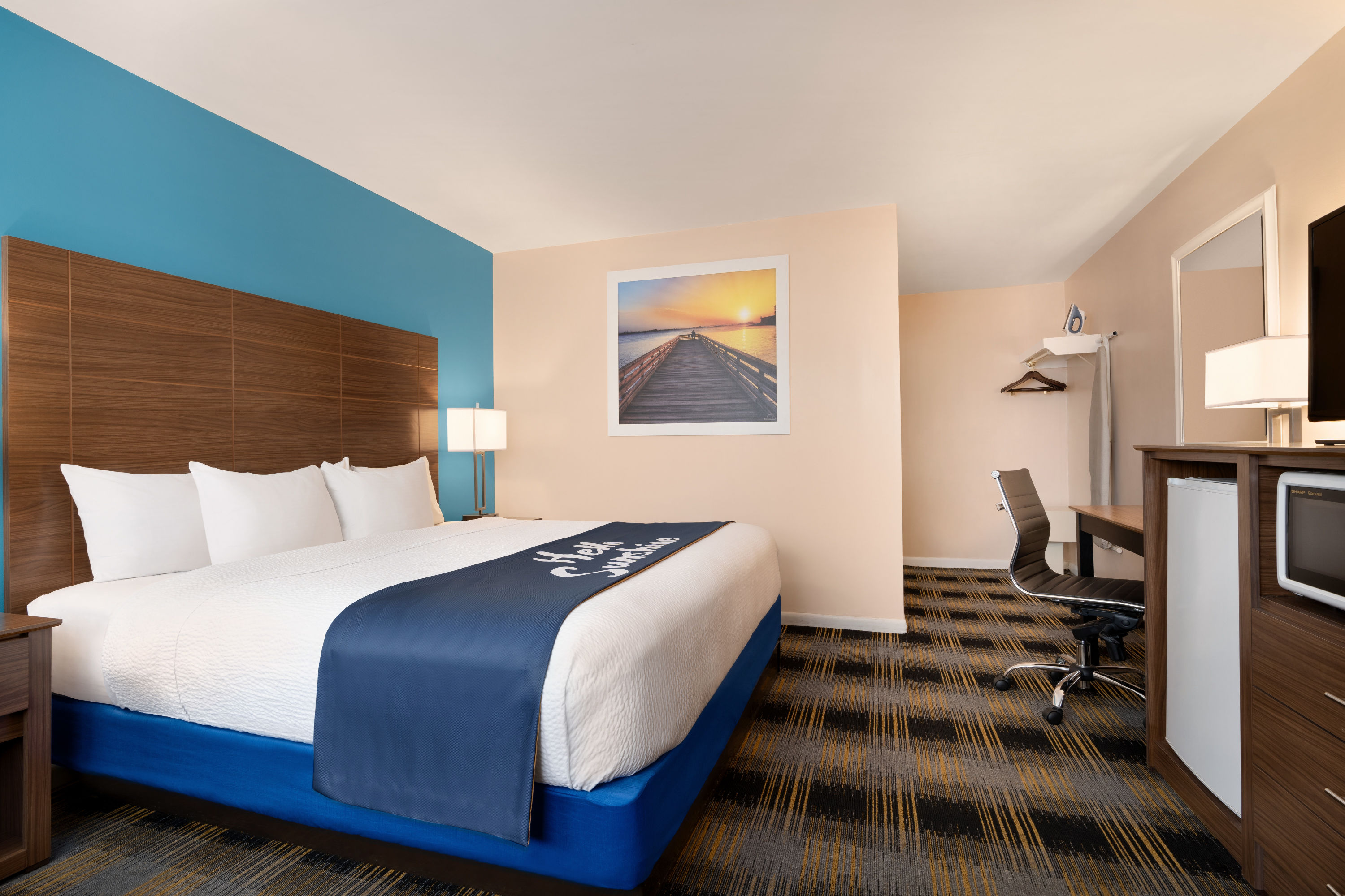 Days Inn by Wyndham Middletown/Newport Area | Middletown, RI Hotels