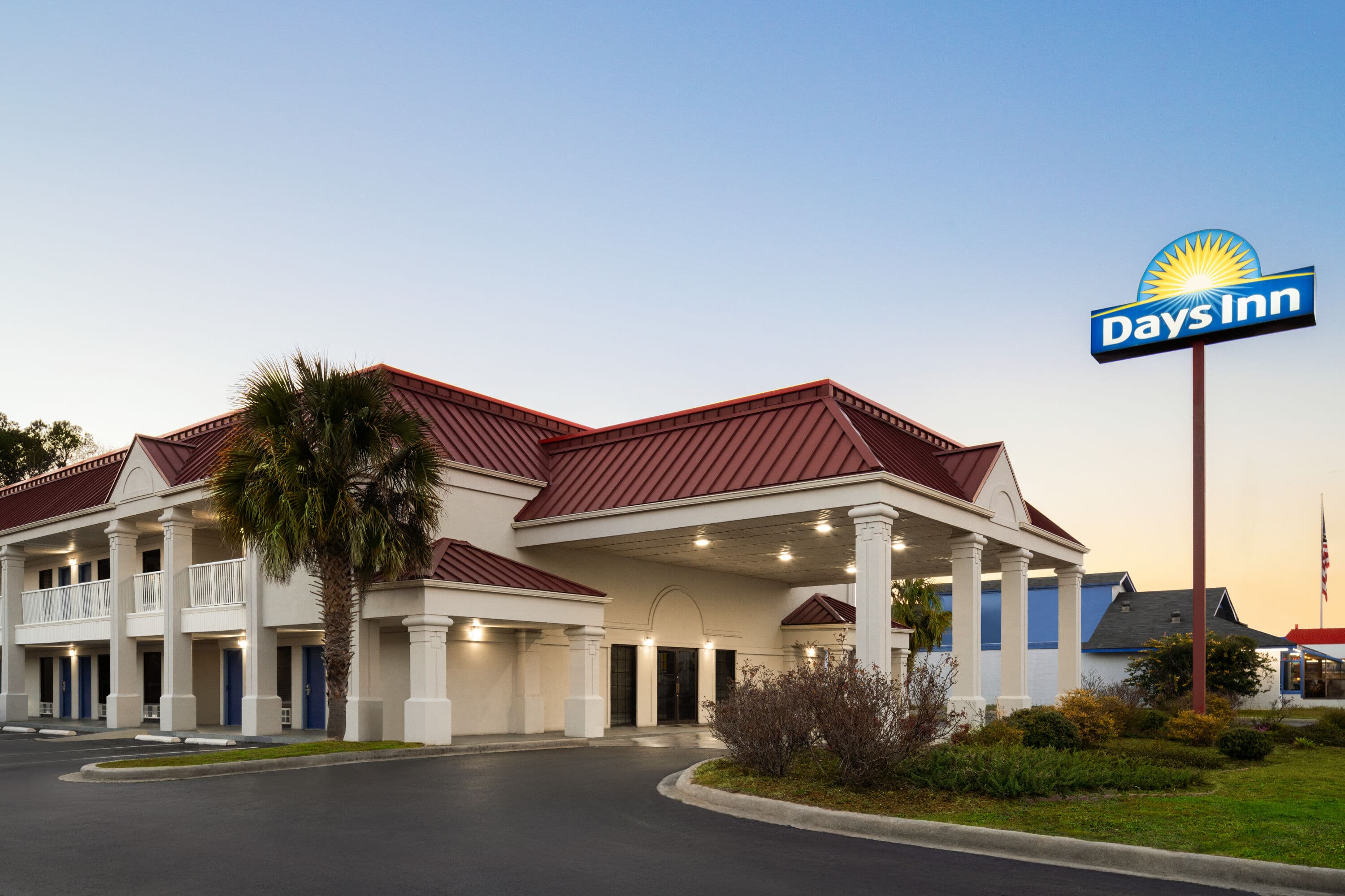 Days Inn by Wyndham Dillon | Dillon, SC Hotels