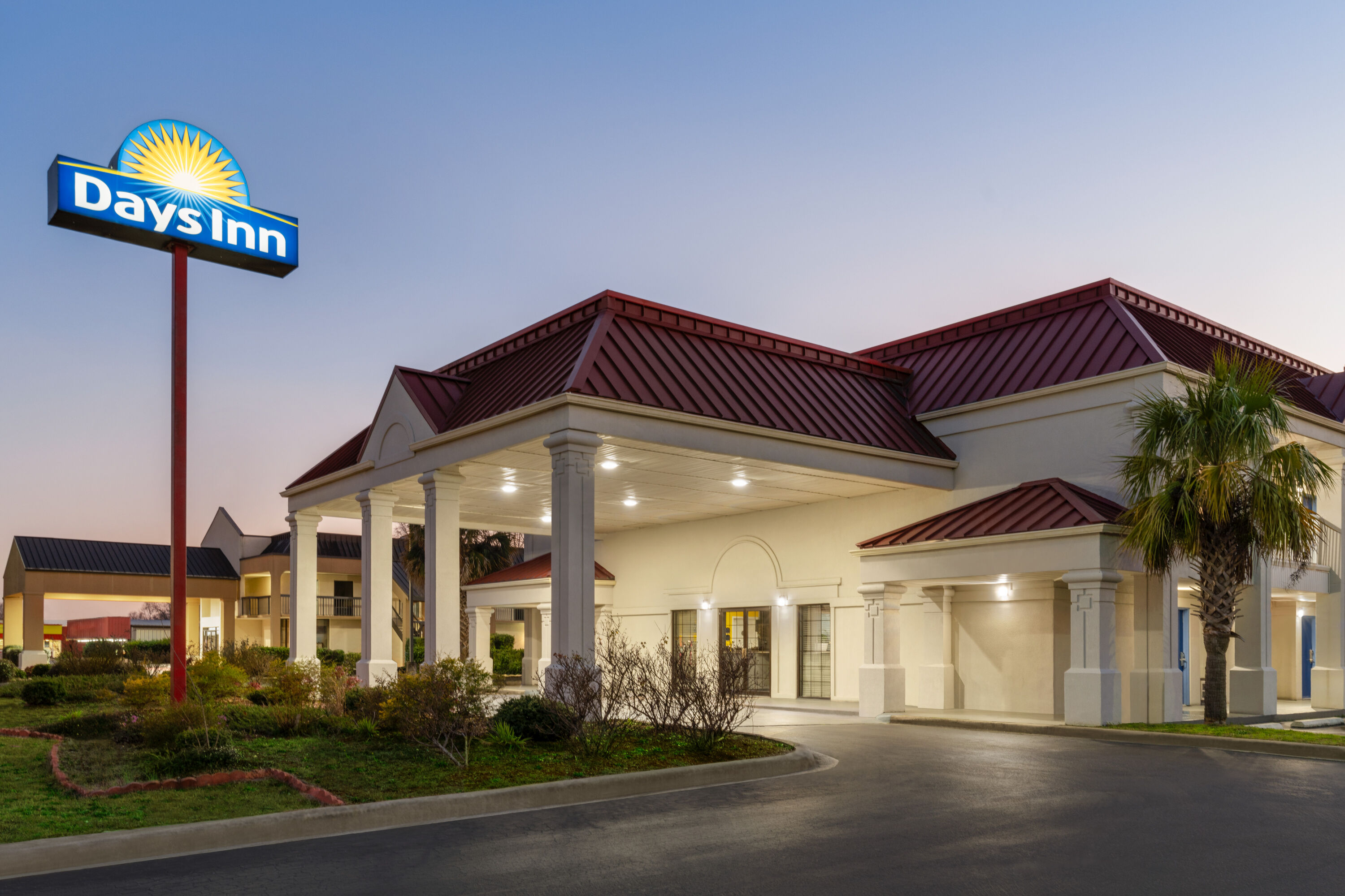 Days Inn by Wyndham Dillon | Dillon, SC Hotels