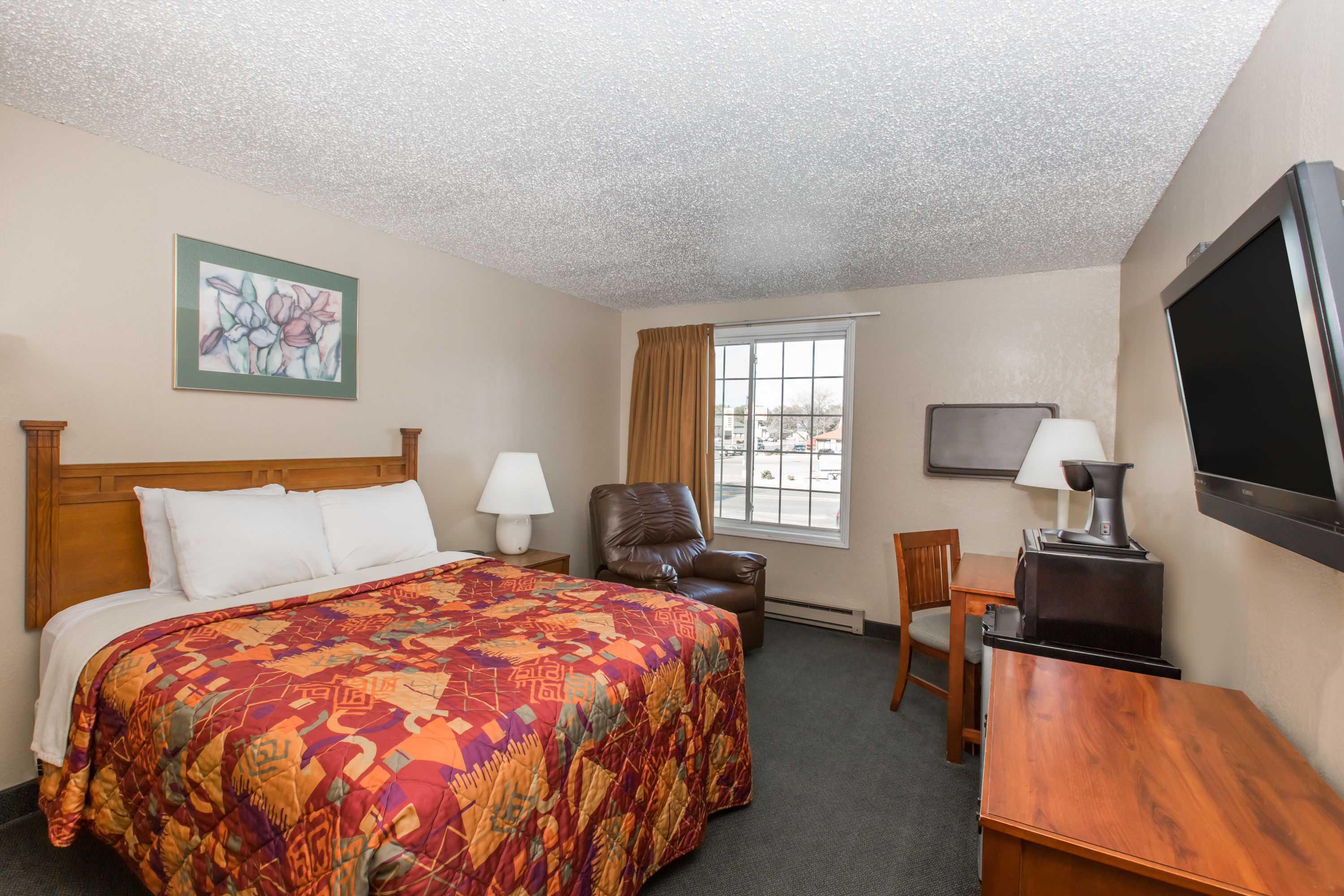 Days Inn by Wyndham Pierre | Pierre, SD Hotels