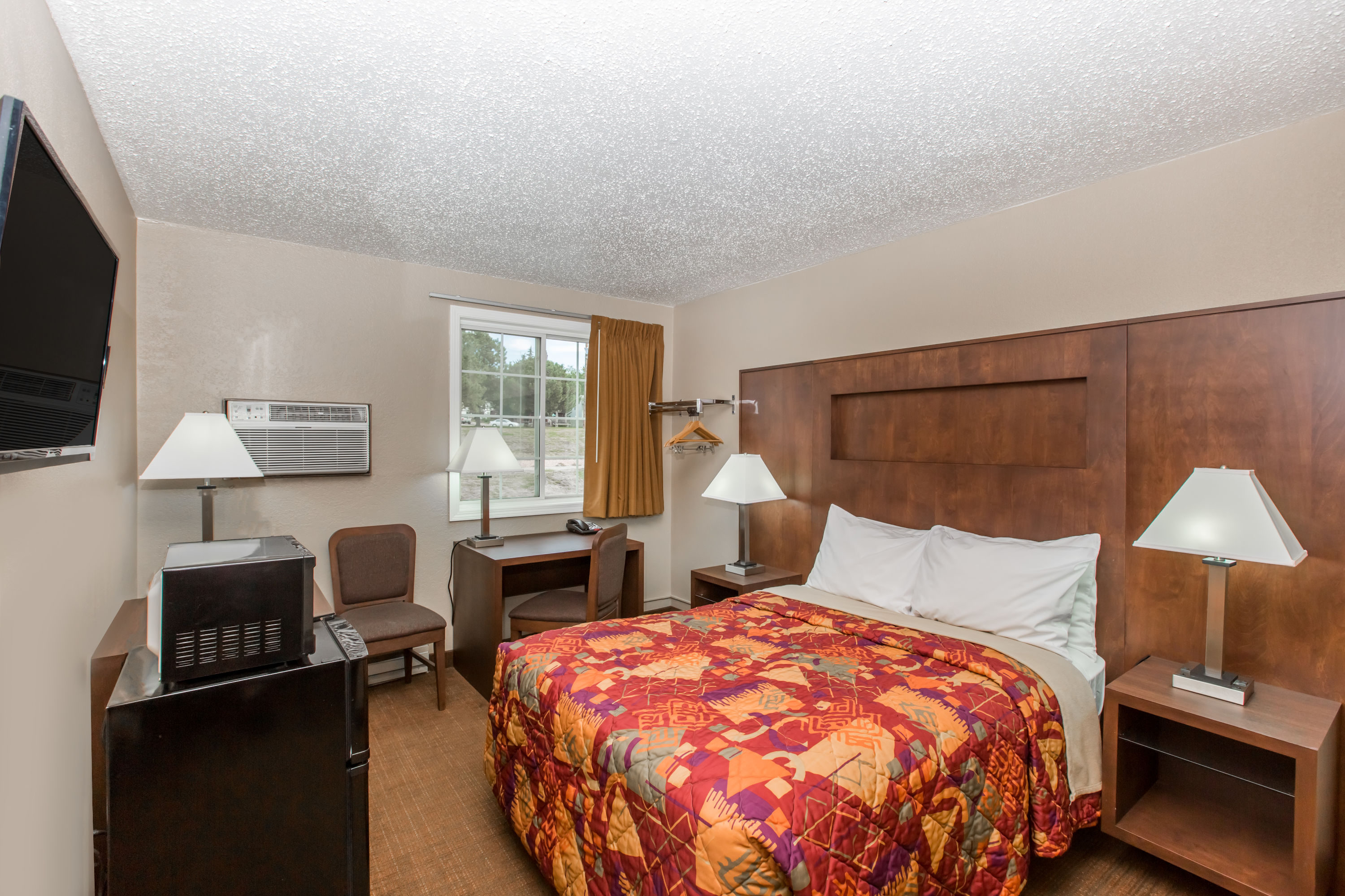 Days Inn by Wyndham Pierre | Pierre, SD Hotels