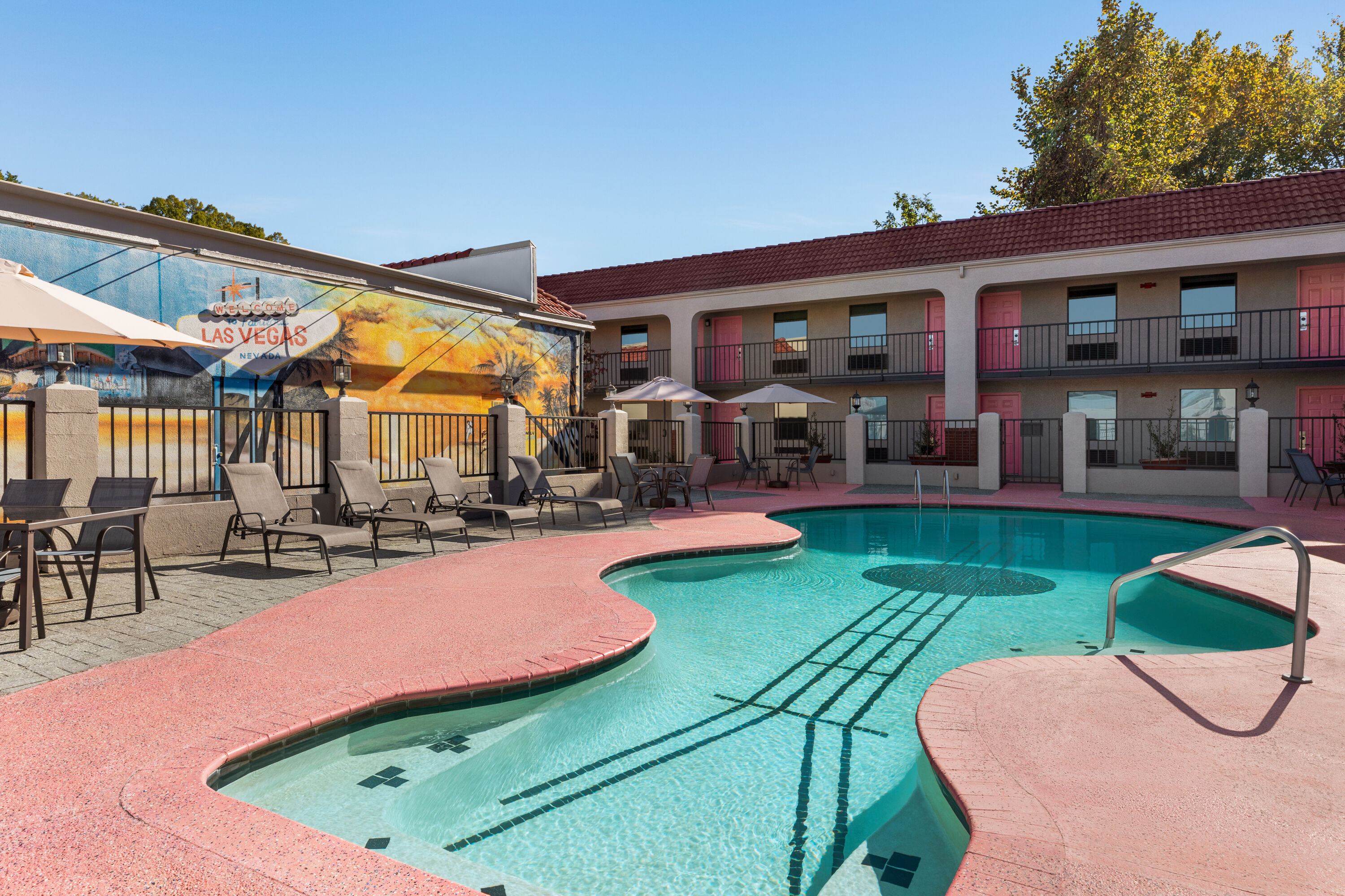 Days Inn by Wyndham Memphis at Graceland | Memphis, TN Hotels