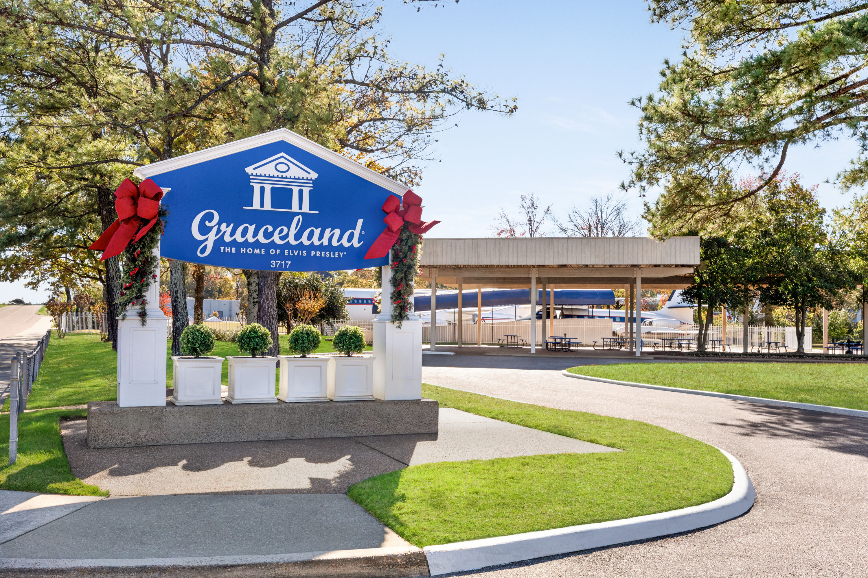Days Inn by Wyndham Memphis at Graceland | Memphis, TN Hotels
