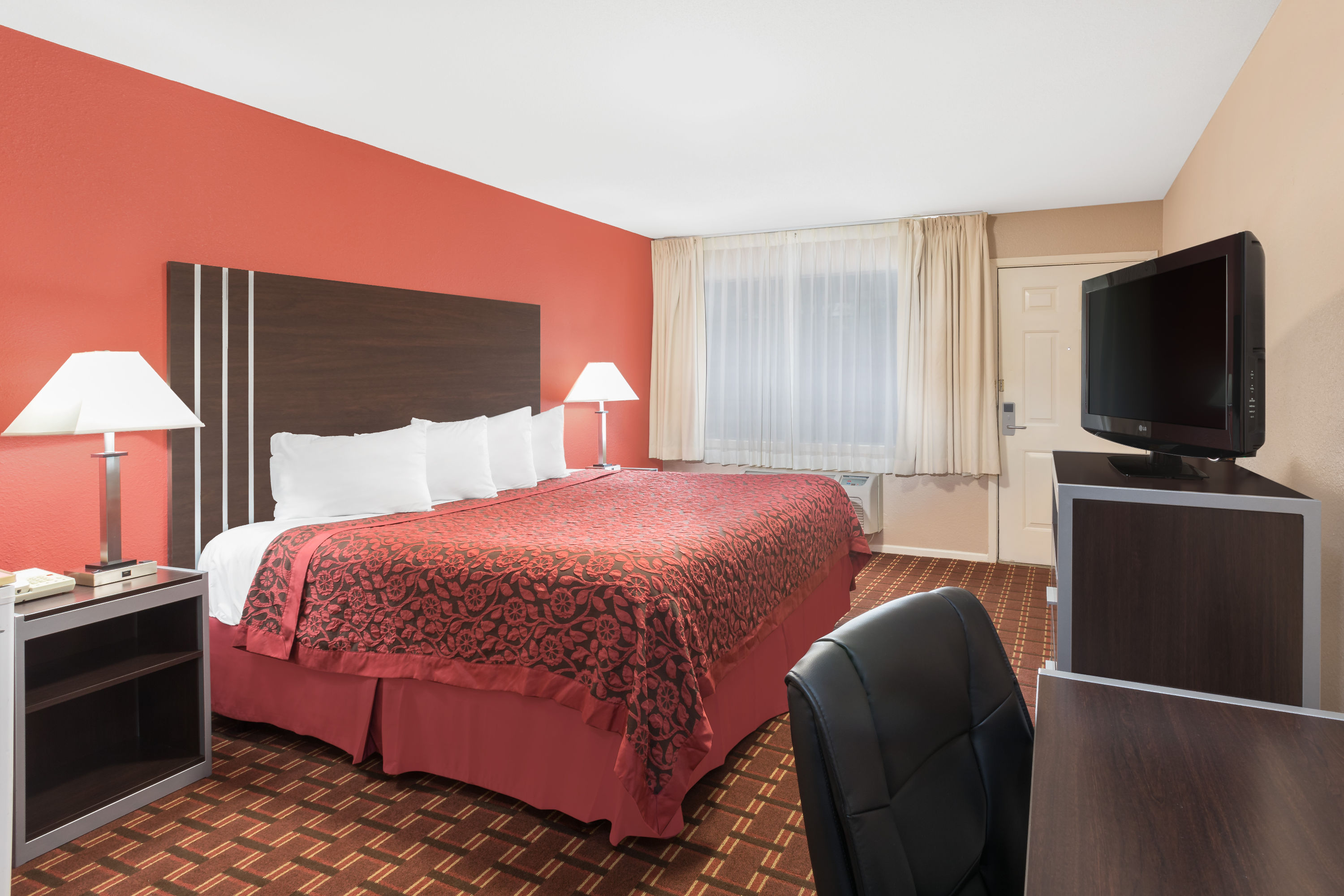Days Inn by Wyndham College Station University Drive | College Station ...