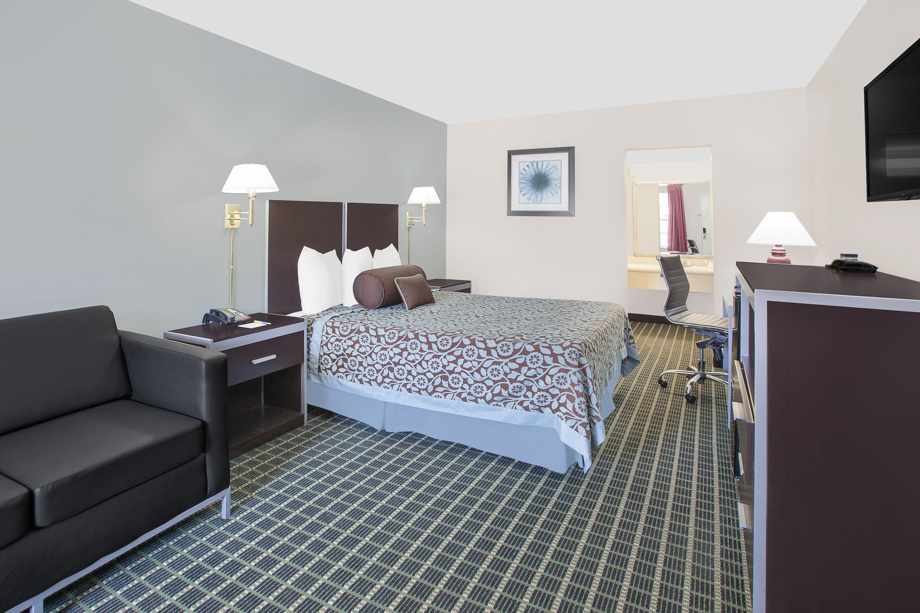 Days Inn by Wyndham Market Center Dallas Love Field | Dallas, TX Hotels