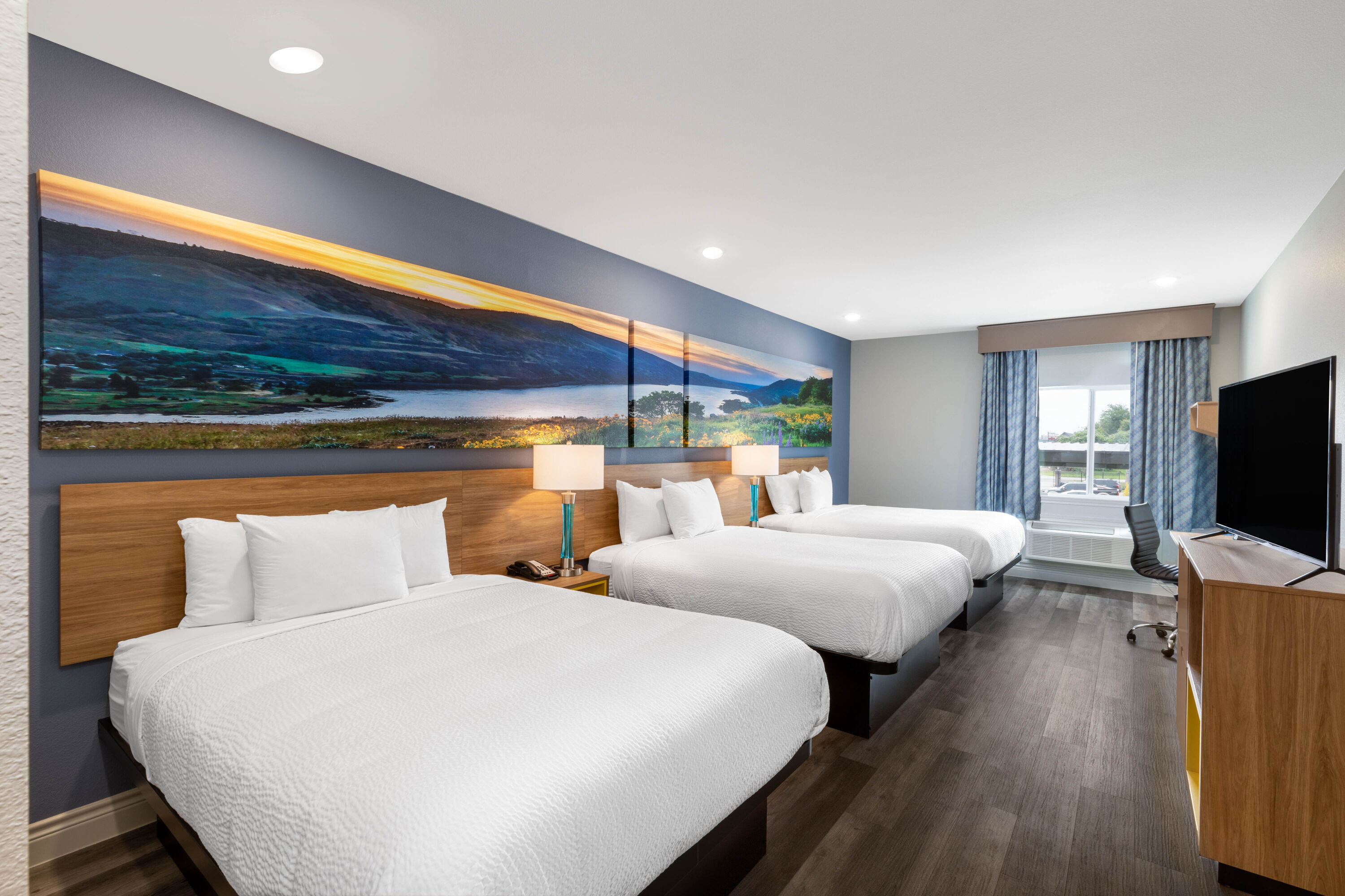 Days Inn & Suites by Wyndham Downtown/University of Houston | Houston ...