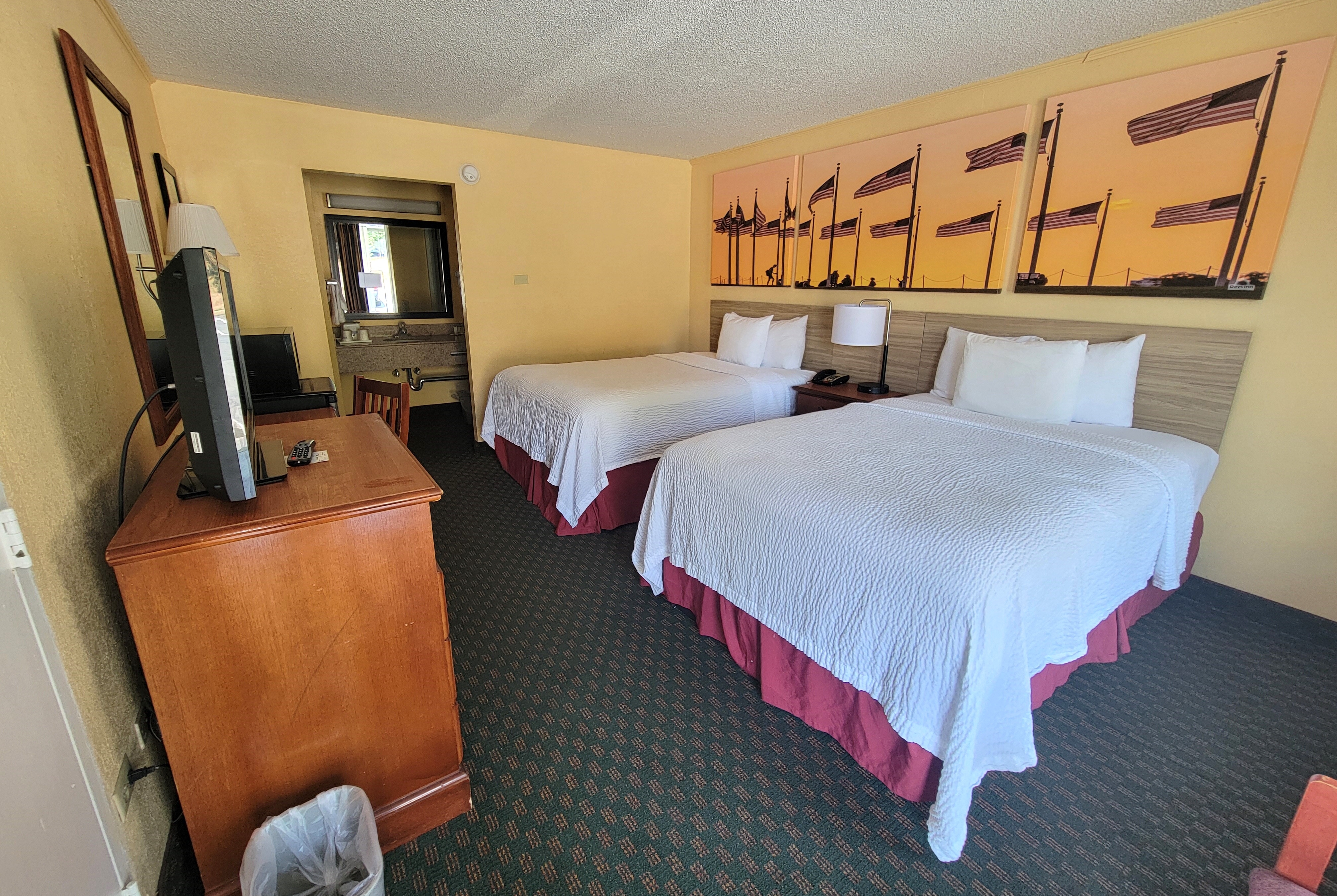Days Inn by Wyndham Alexandria South | Alexandria, VA Hotels