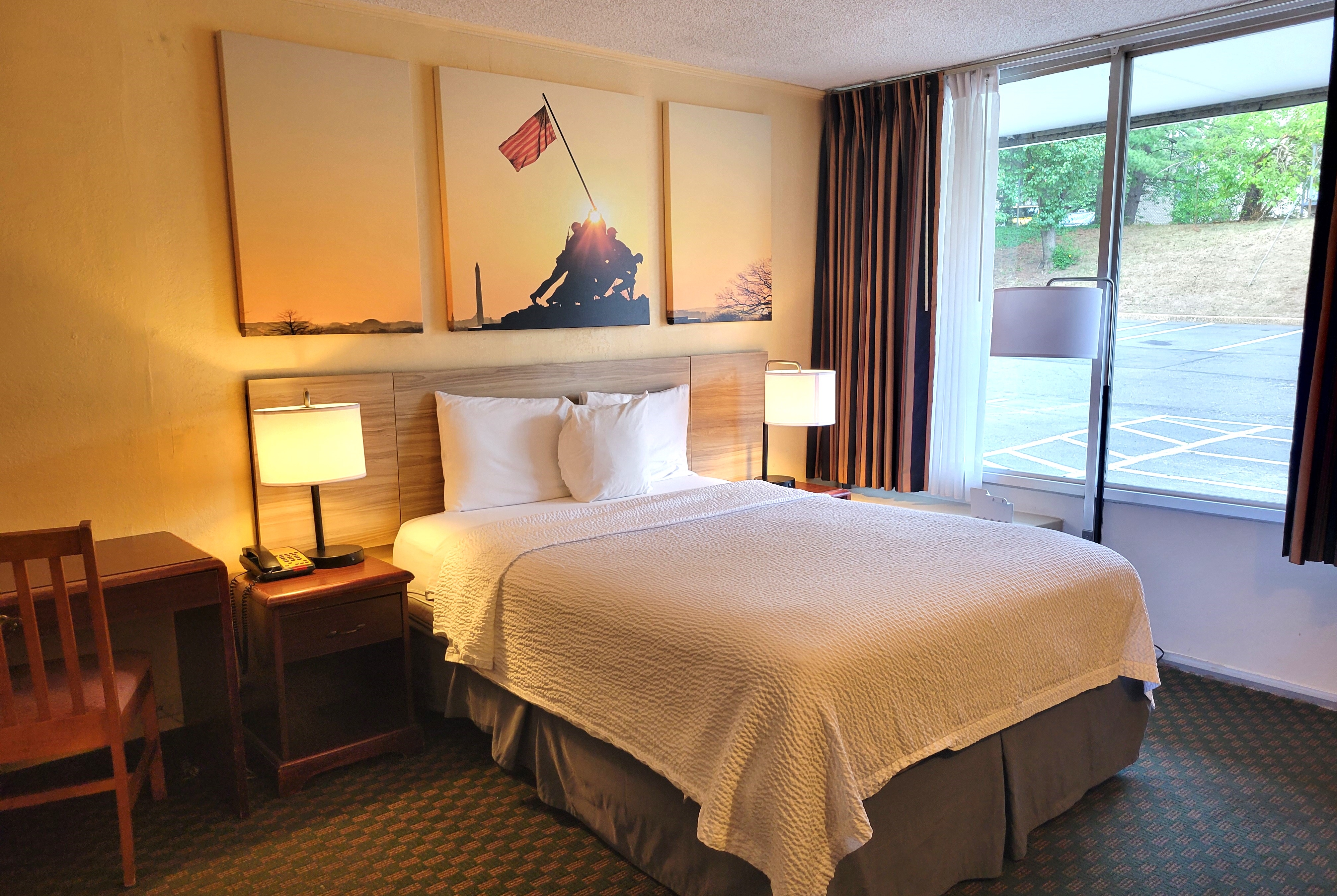 Days Inn by Wyndham Alexandria South | Alexandria, VA Hotels