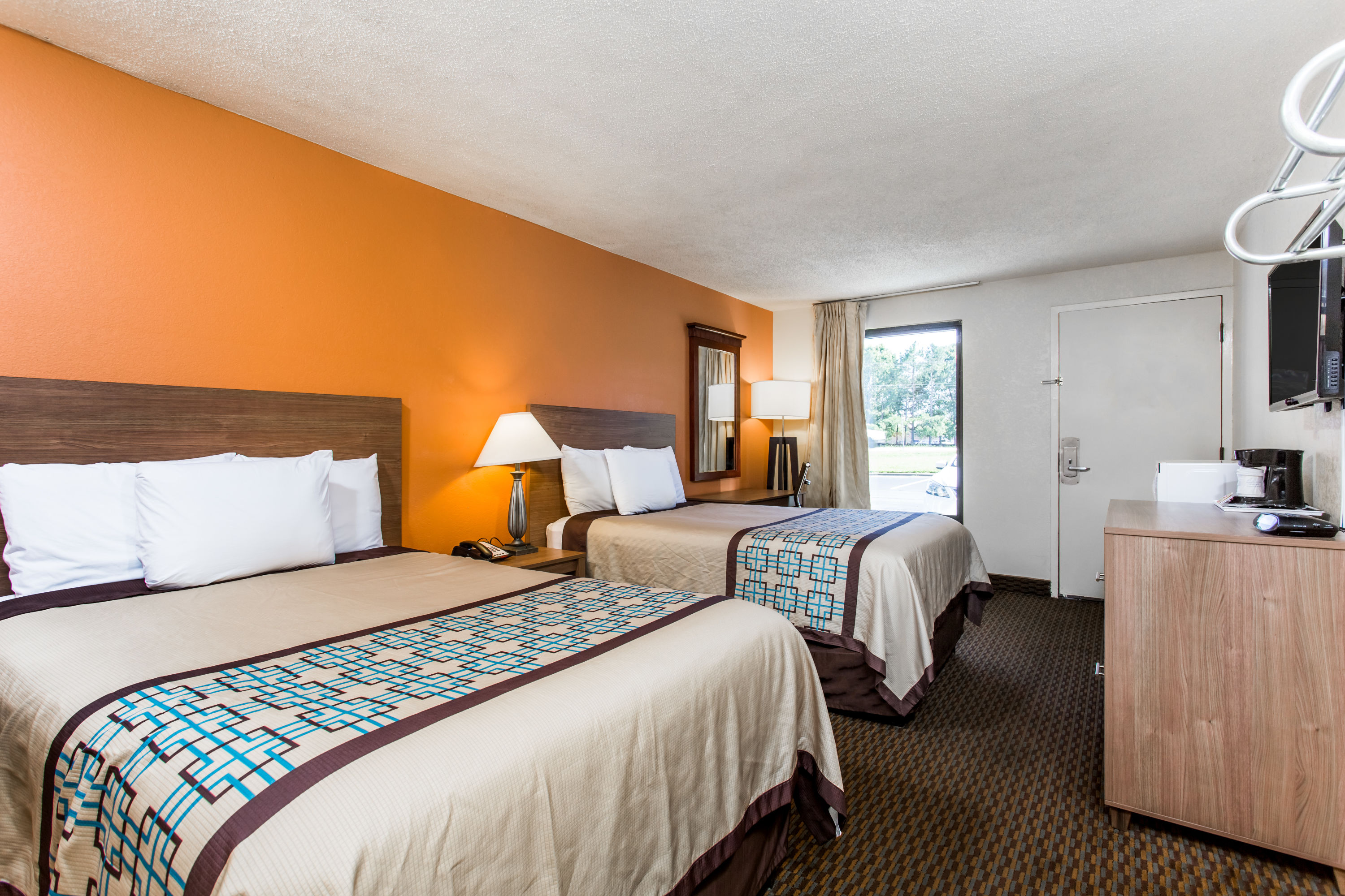 Days Inn by Wyndham Norfolk Airport | Norfolk, VA Hotels