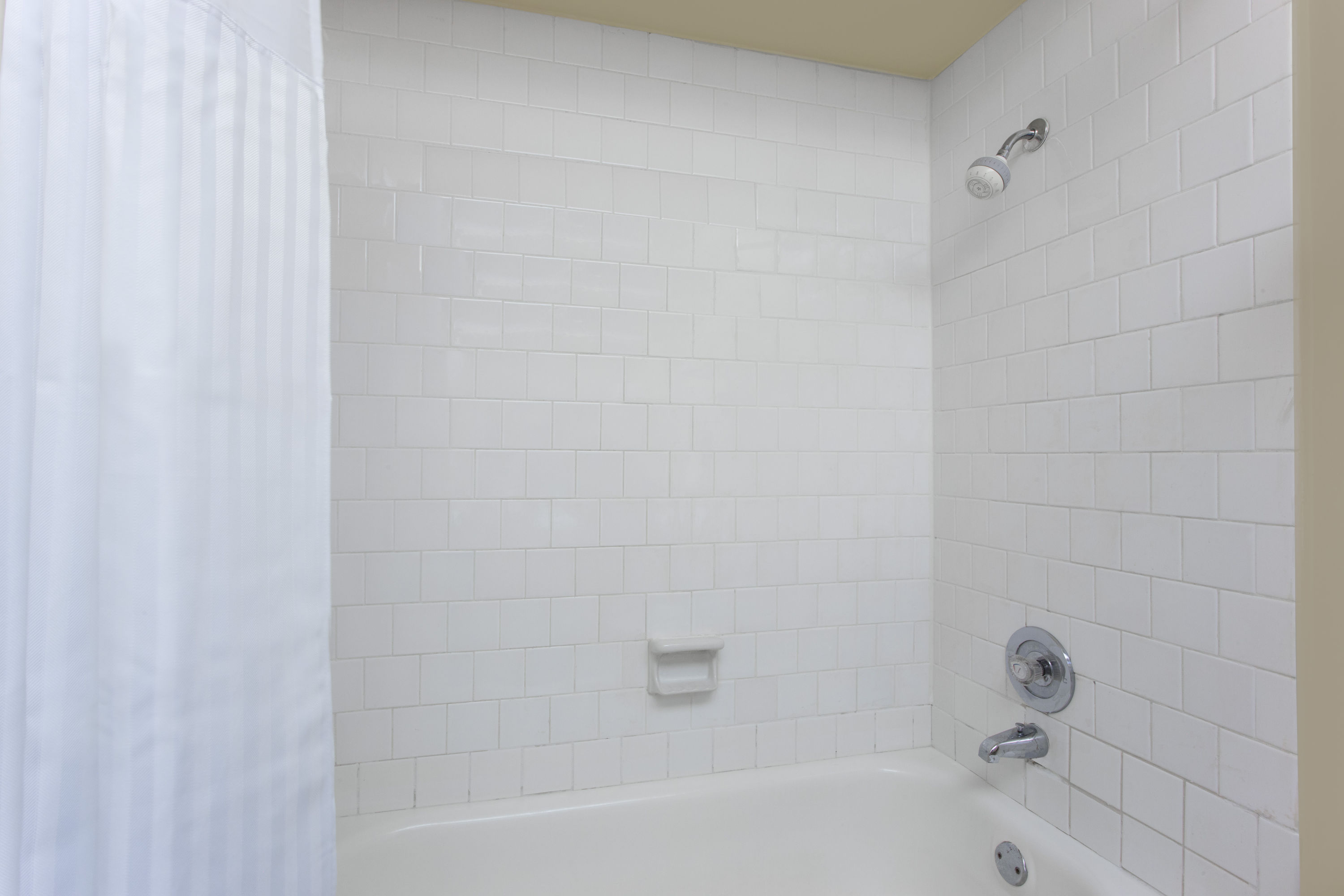 Days Inn by Wyndham Bellingham | Bellingham, WA Hotels