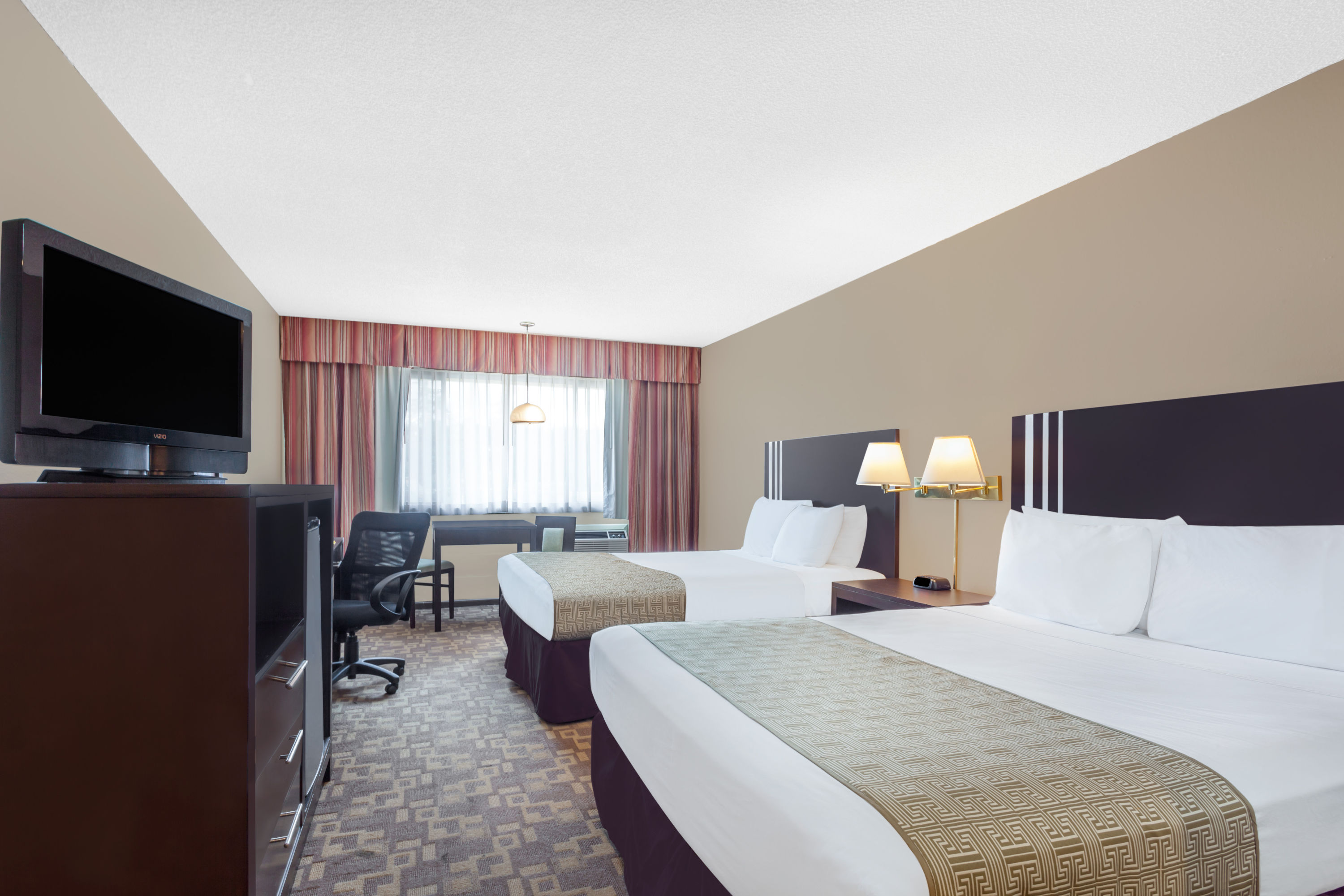 Days Inn by Wyndham Bellingham | Bellingham, WA Hotels