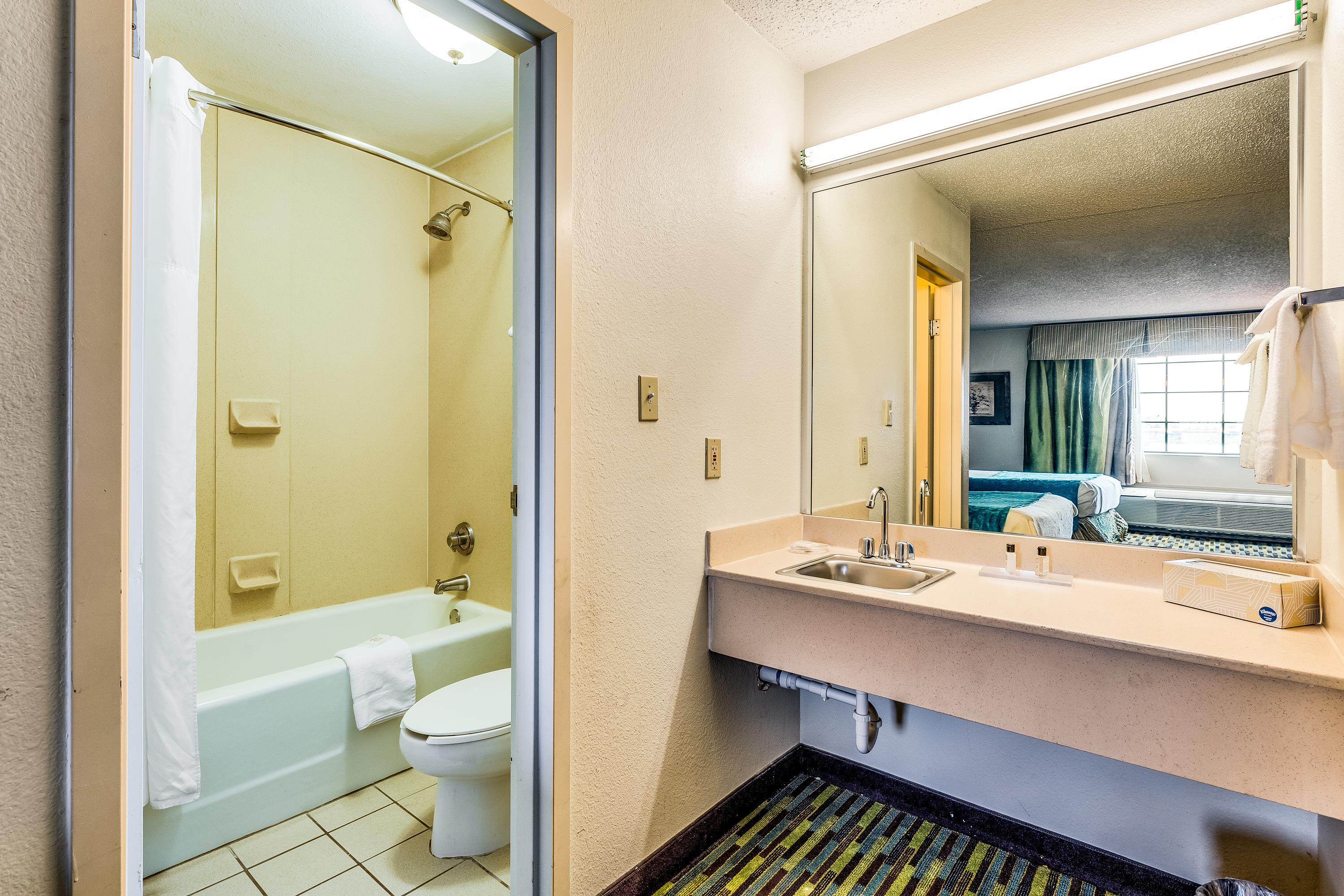 Wyndham Garden Wichita Downtown | Wichita., KS Hotels