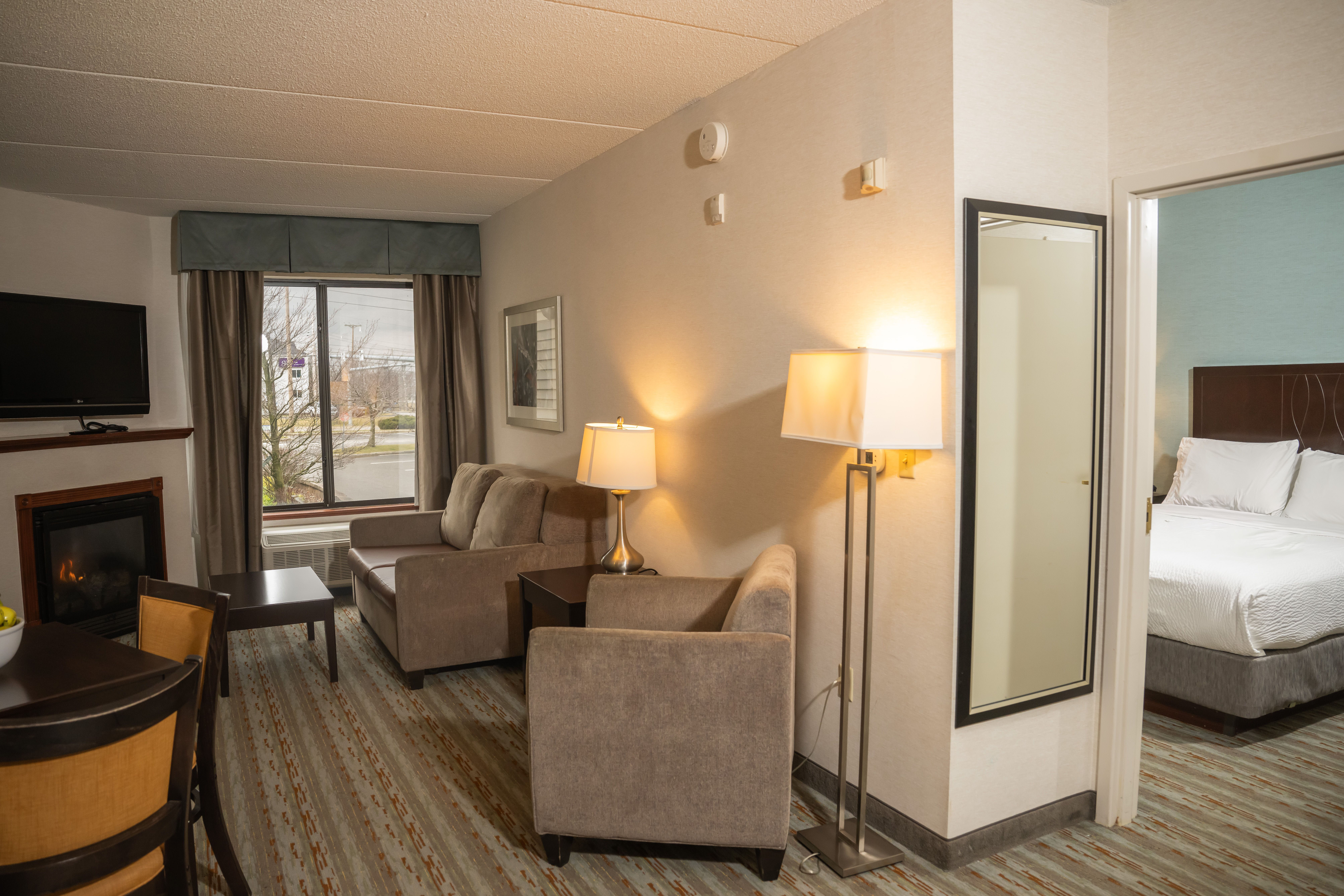 Wyndham Garden Erie | Erie, PA Hotels