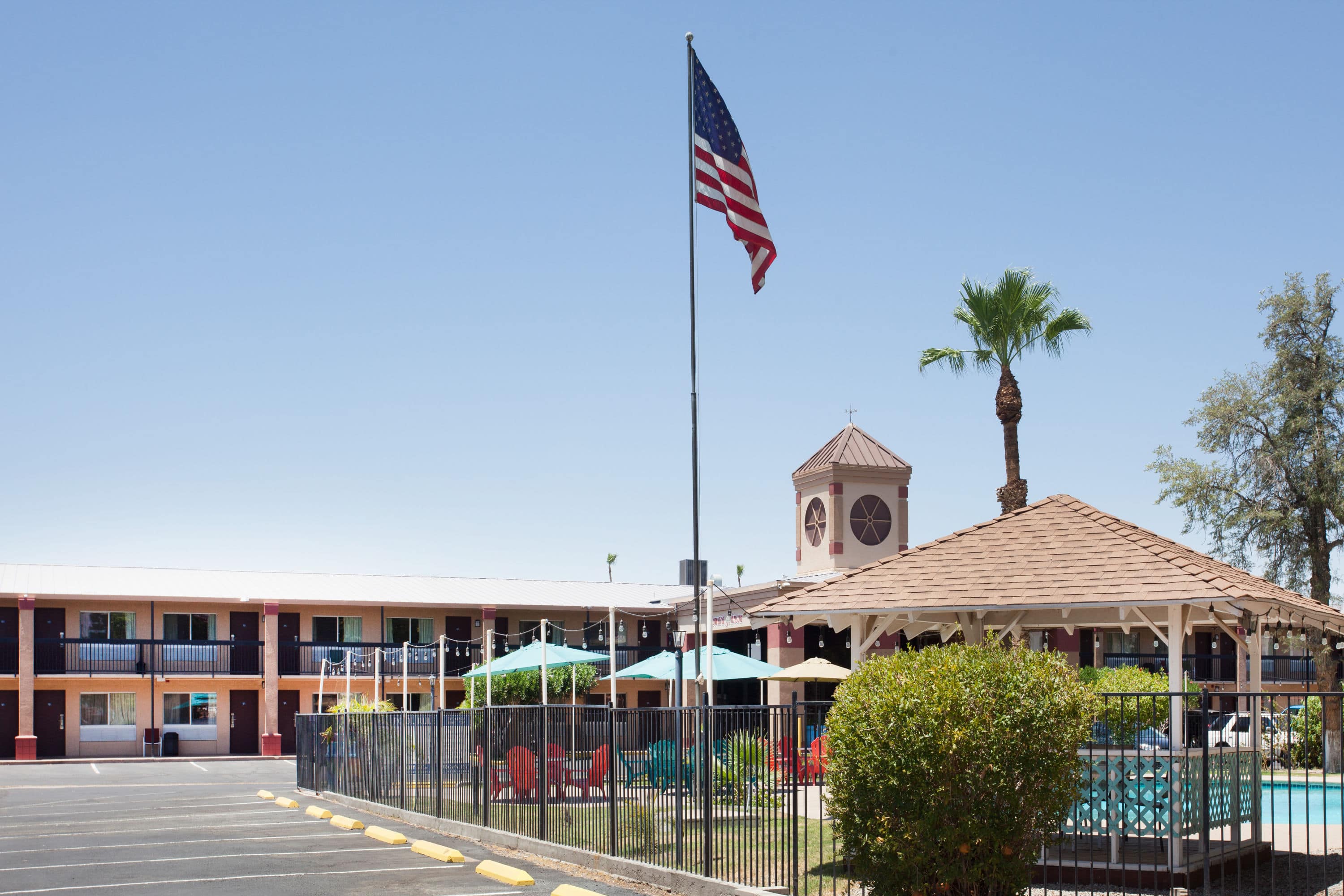 Howard Johnson by Wyndham Yuma | Yuma, AZ Hotels
