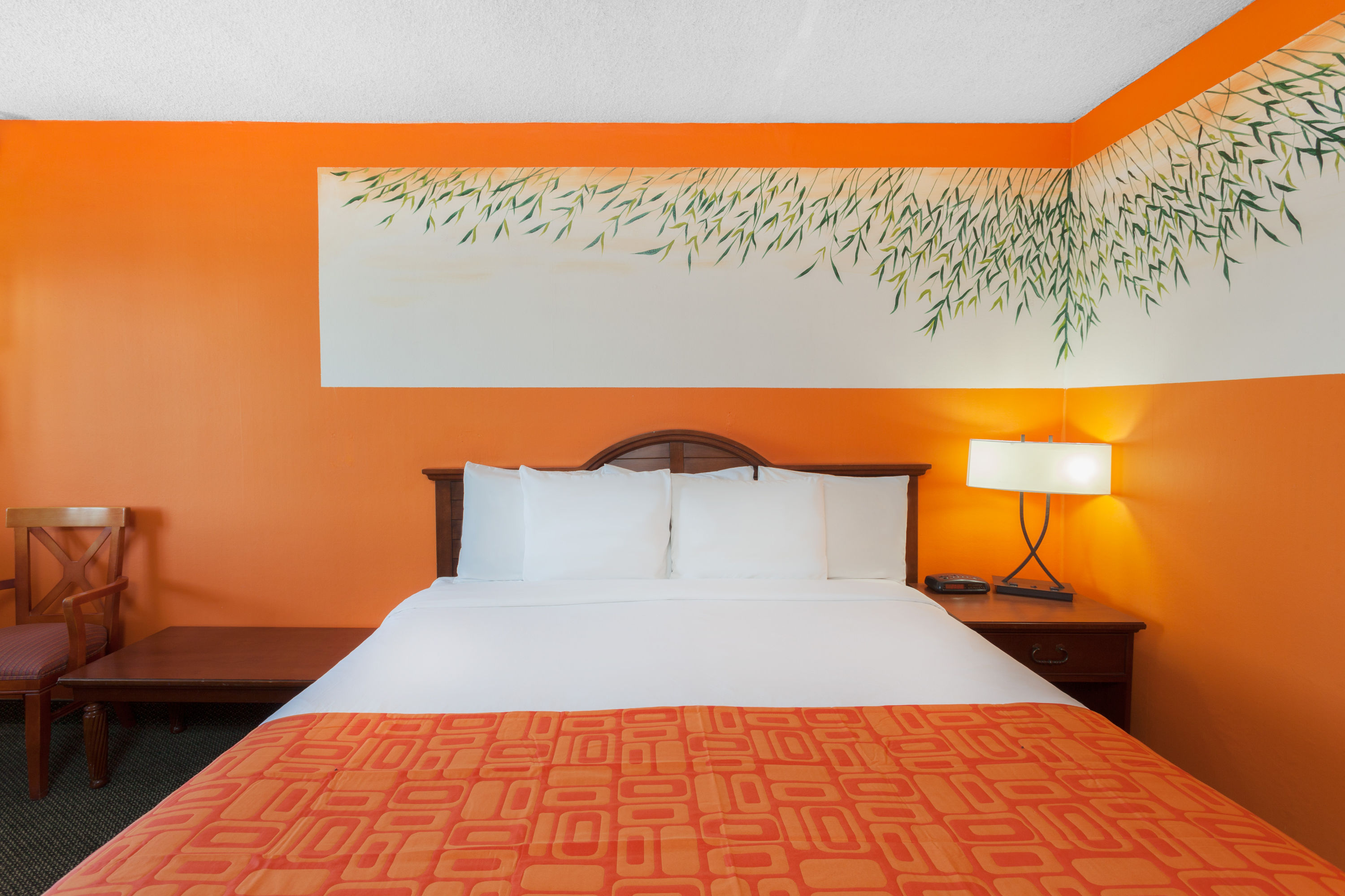 Howard Johnson by Wyndham Yuma | Yuma, AZ Hotels