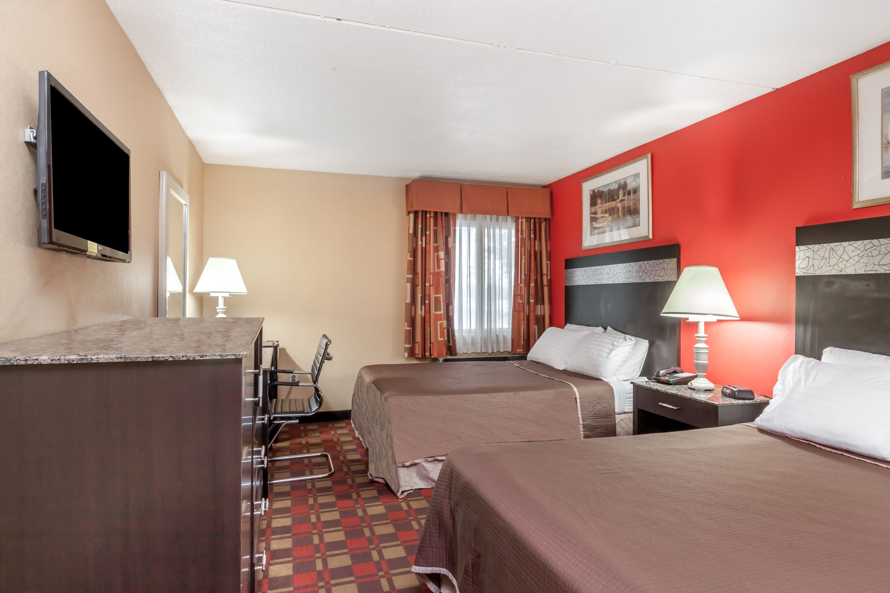 Howard Johnson by Wyndham Newark Airport | Newark, NJ Hotels