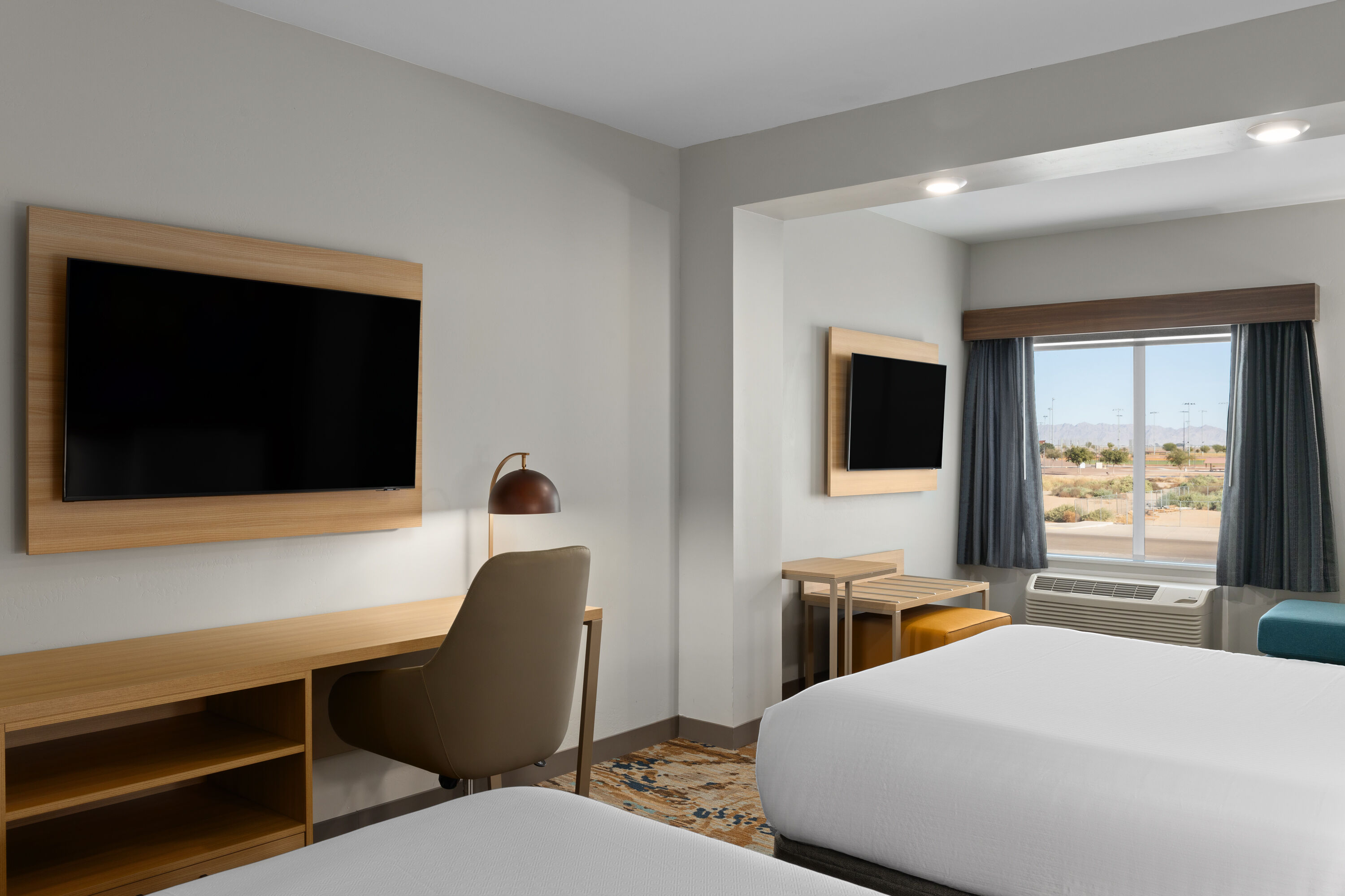 La Quinta Inn & Suites by Wyndham Yuma | Yuma, AZ Hotels
