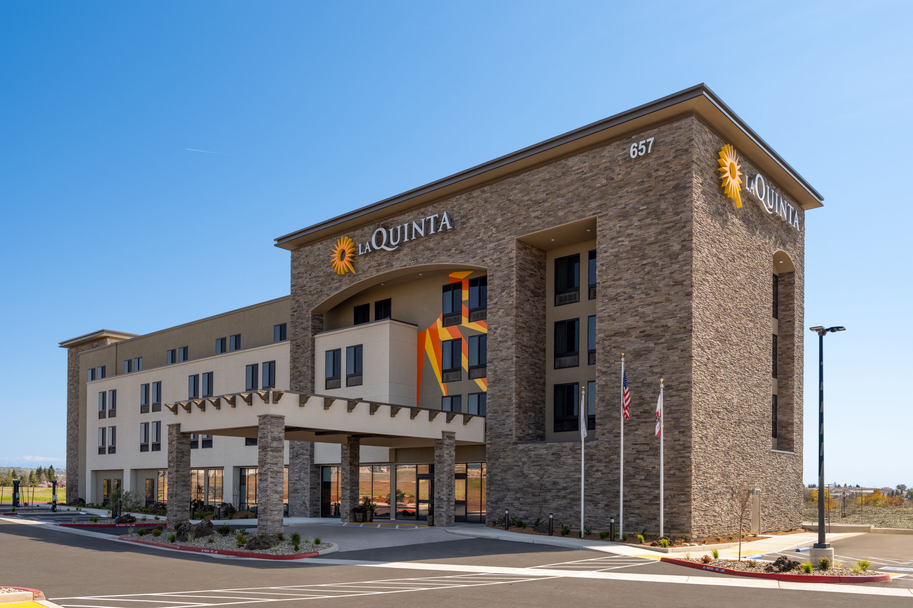 La Quinta Inn & Suites by Wyndham Lincoln | Lincoln, CA Hotels