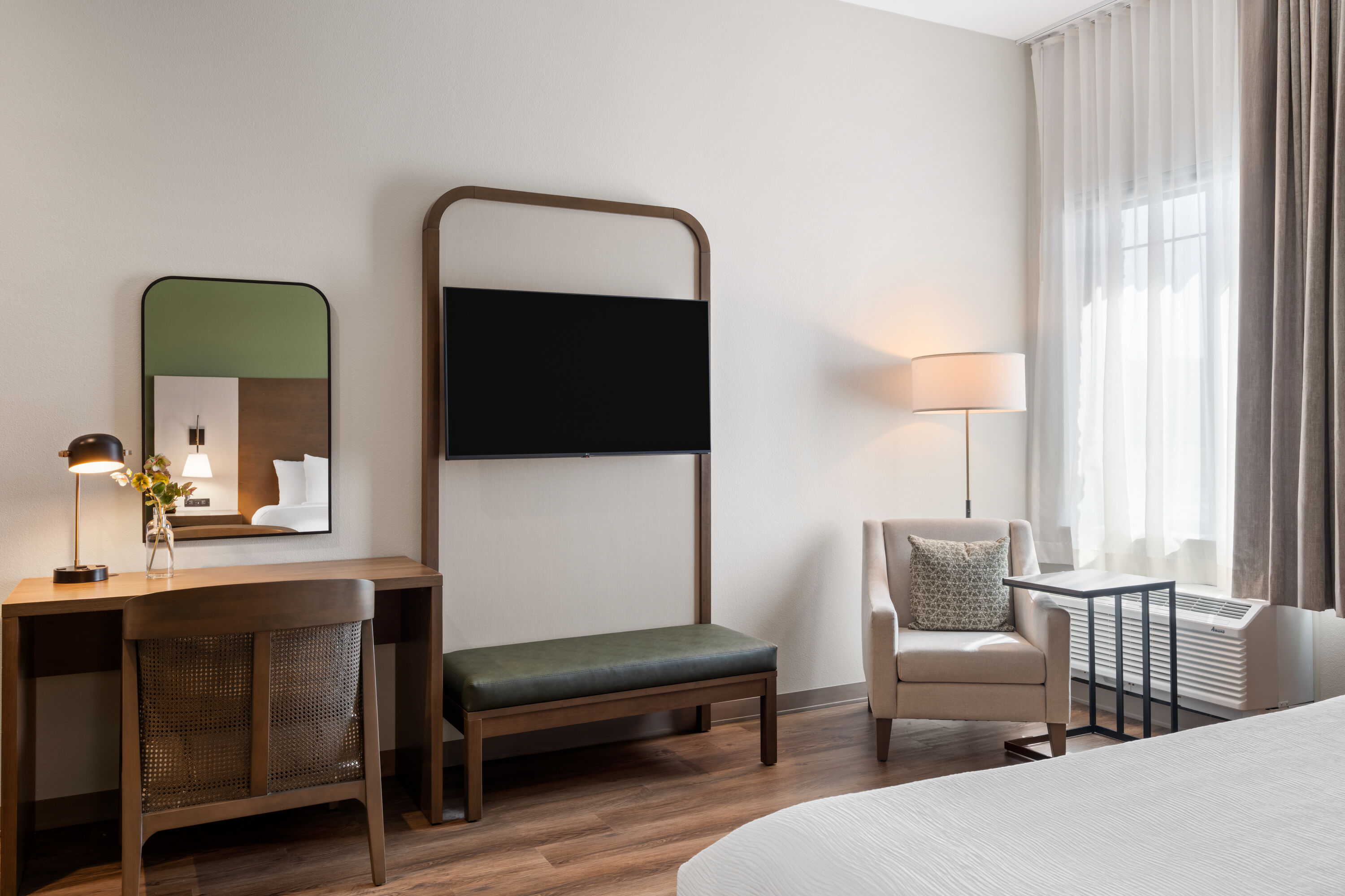 La Quinta Inn & Suites by Wyndham Lincoln | Lincoln, CA Hotels