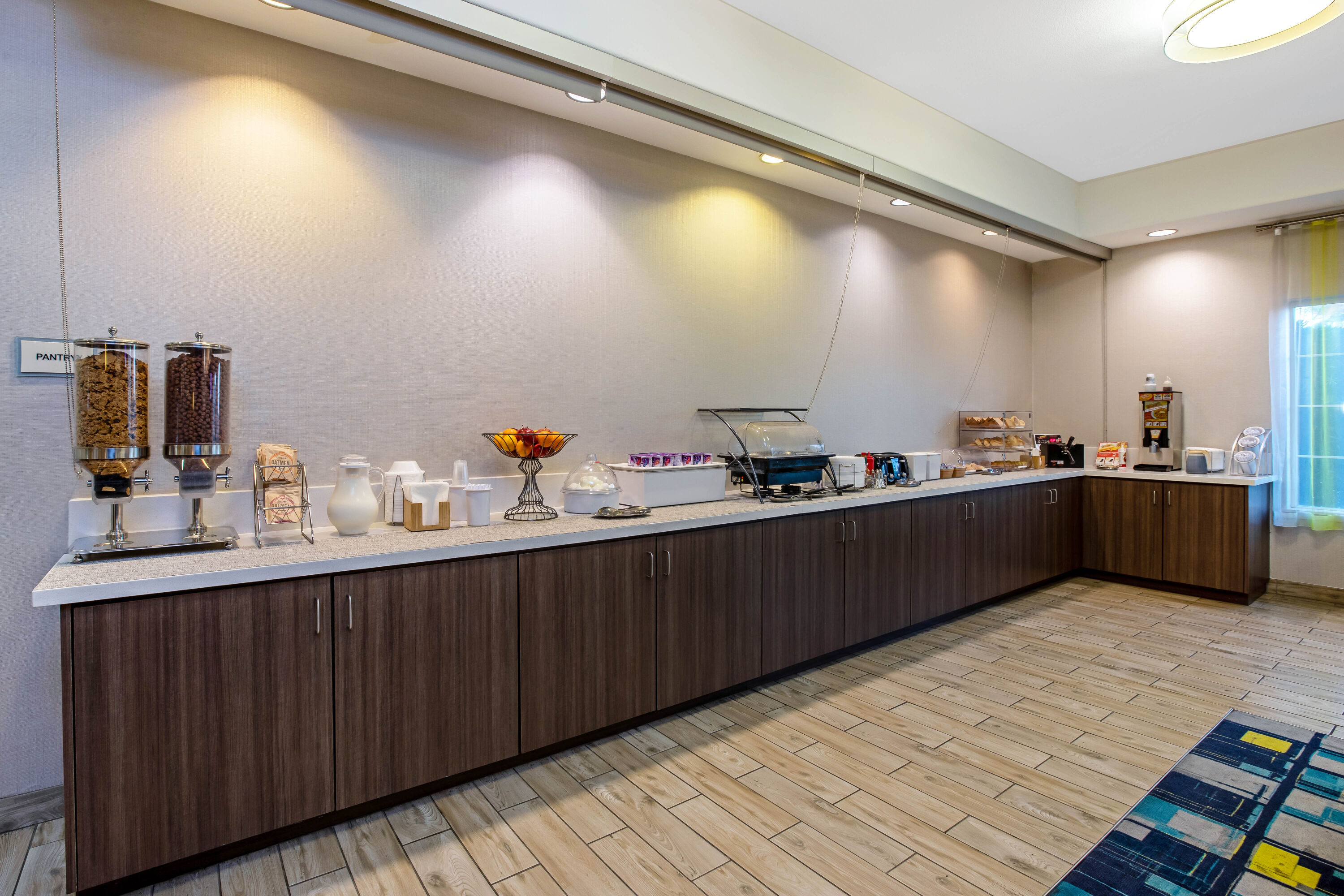 La Quinta Inn & Suites by Wyndham Manteca - Ripon | Ripon, CA Hotels